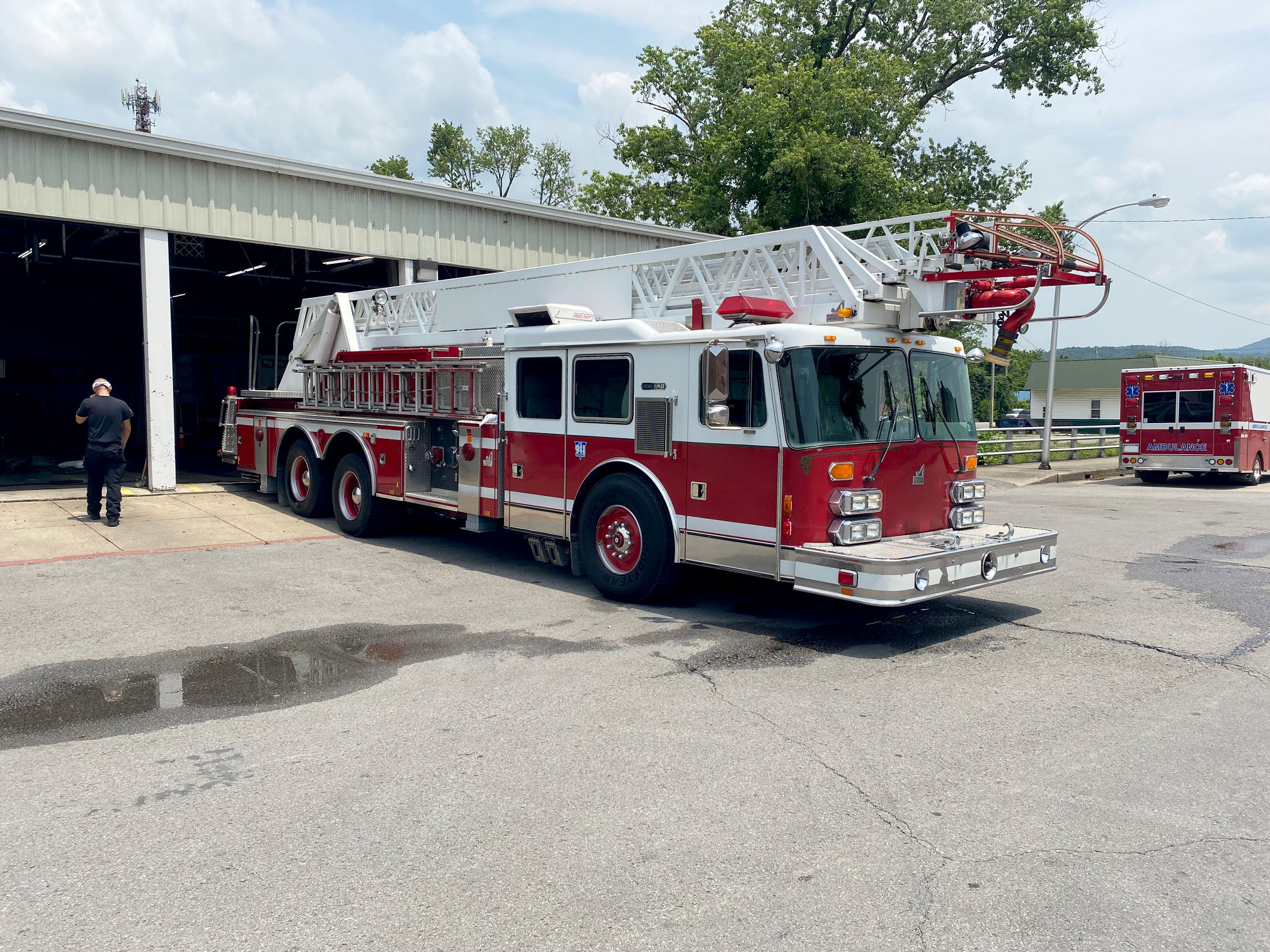 1994 Simon-Duplex Smeal 100' Aerial | Used Truck Details