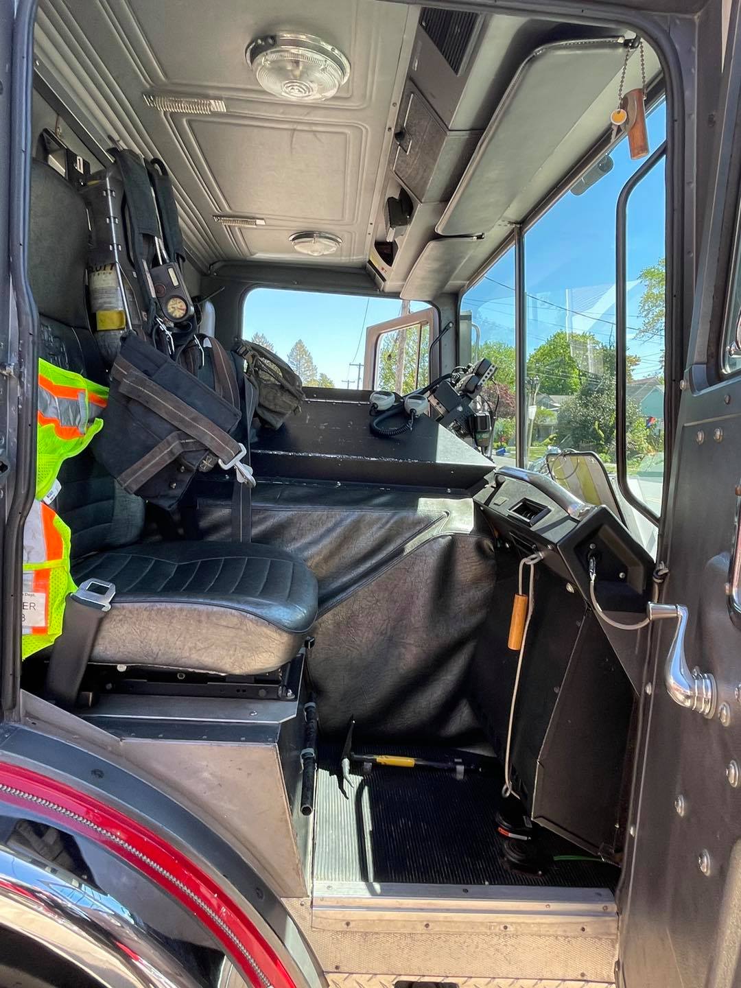 1989 Saulsbury Mack Walk-In Heavy Rescue | Used Truck Details