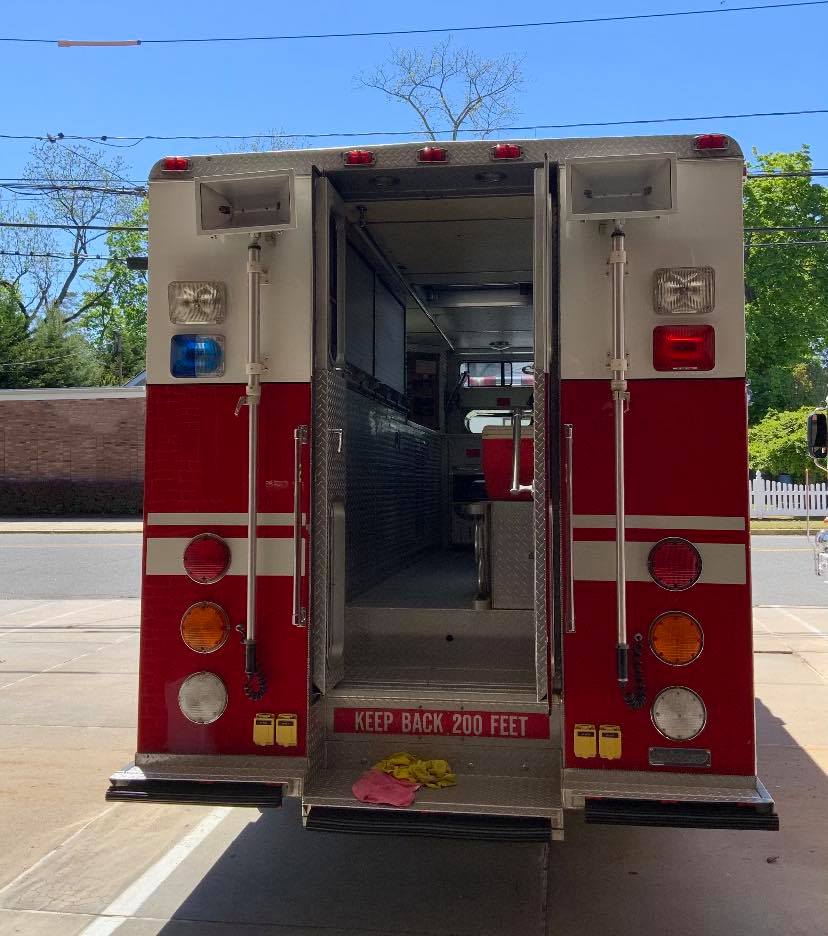 1989 Saulsbury Mack Walk-In Heavy Rescue | Used Truck Details