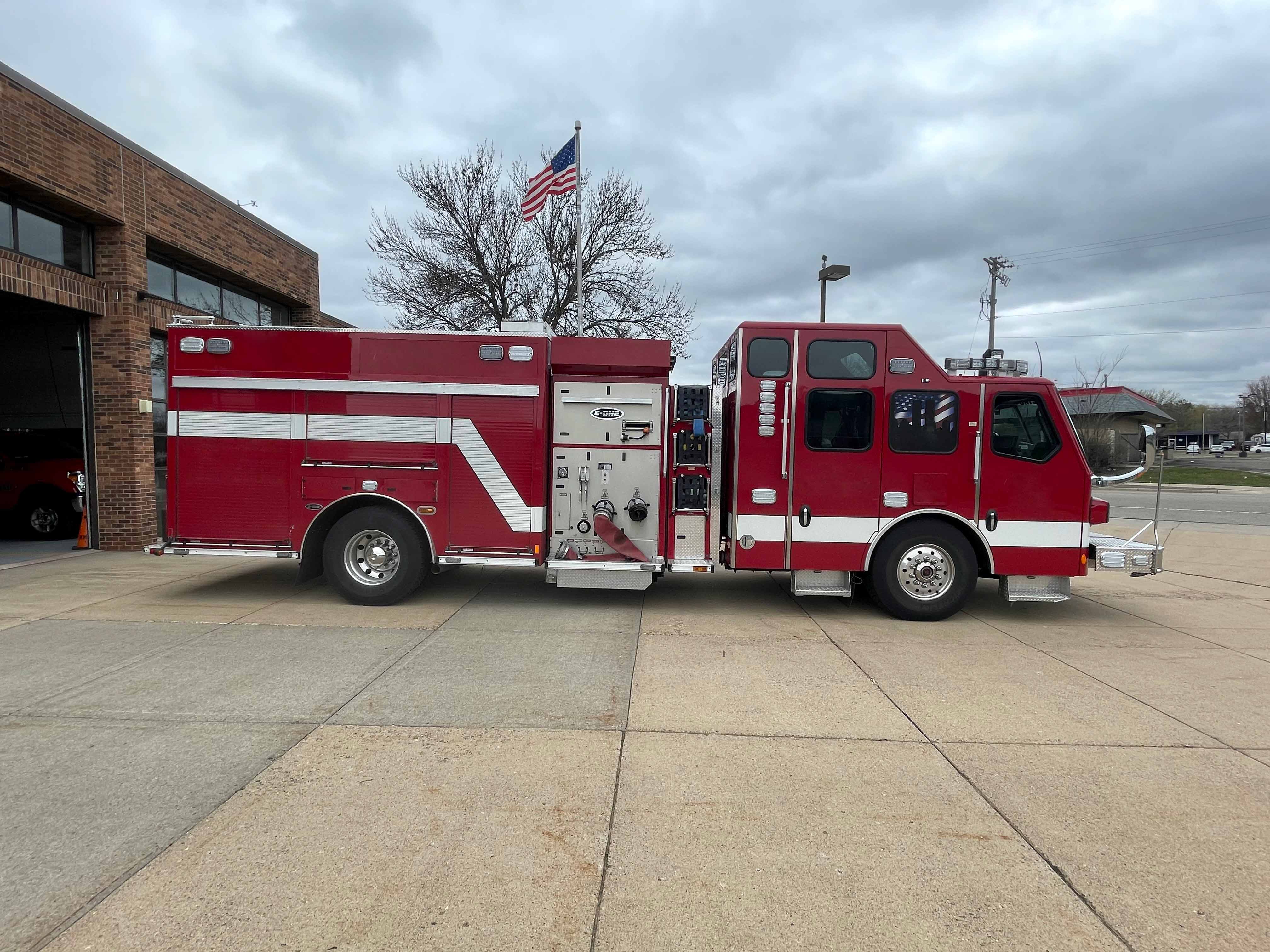 2011 E-One Quest Rescue Pumper | Used Truck Details