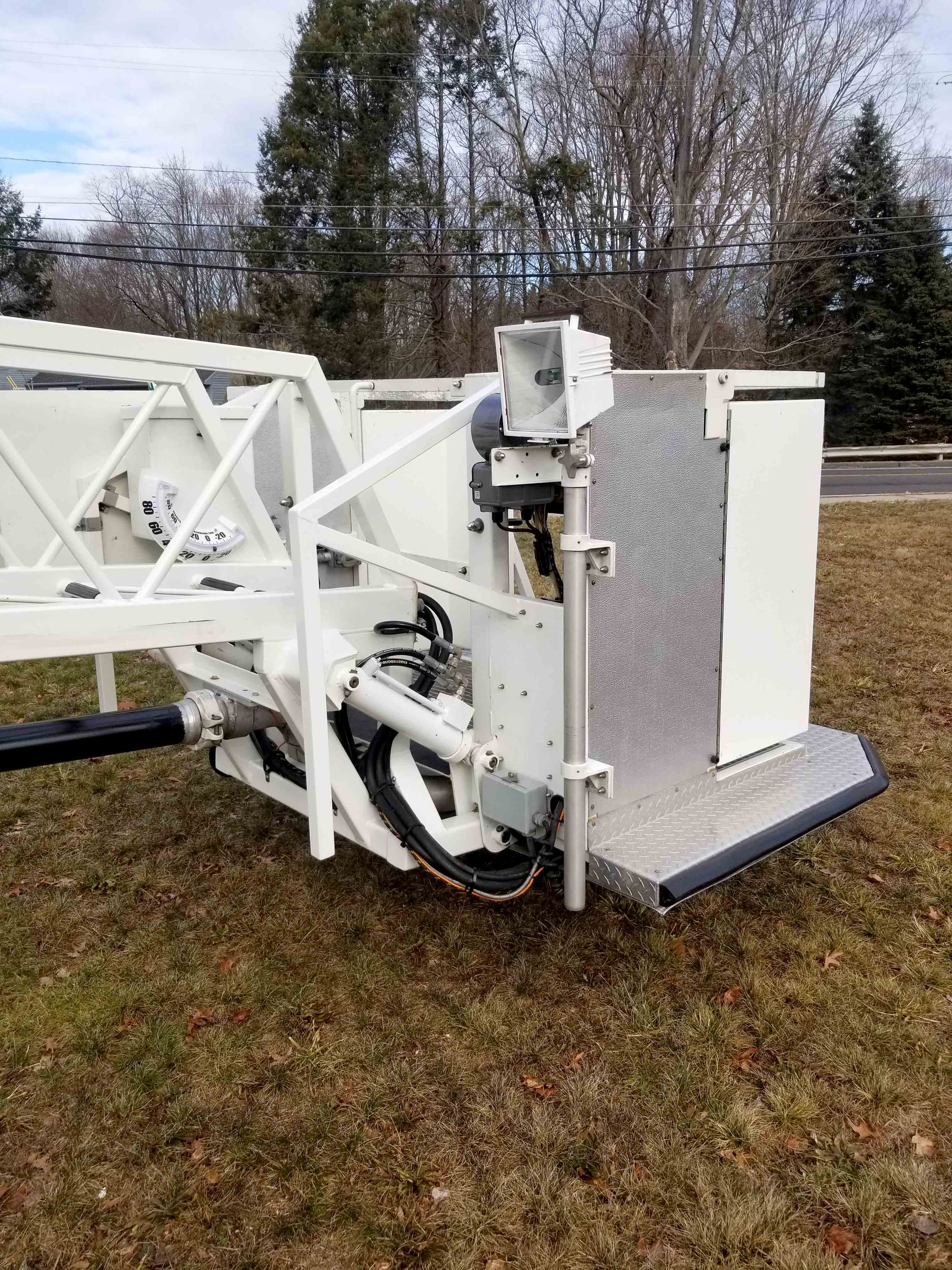 1993 Pierce Lance 100' Platform | Used Truck Details