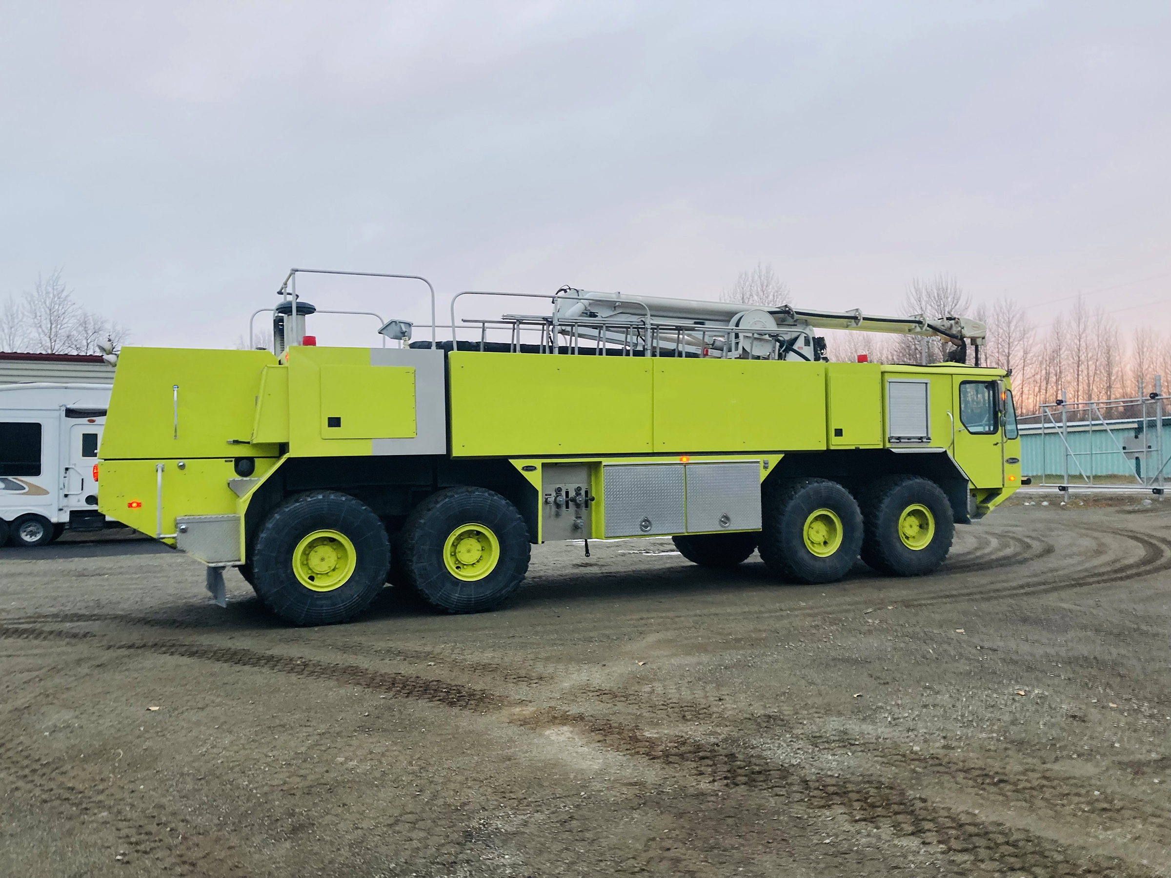 1998 E-One 8x8 ARFF with Snozzle | Used Truck Details