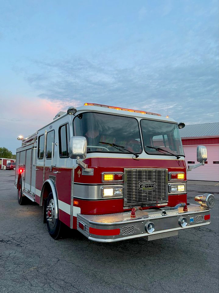 1994 E-One Protector Wet Rescue | Used Truck Details