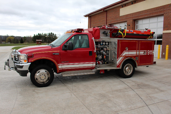 2003 Pierce Ford 4x4 Commercial Mini Pumper | Used Truck Details