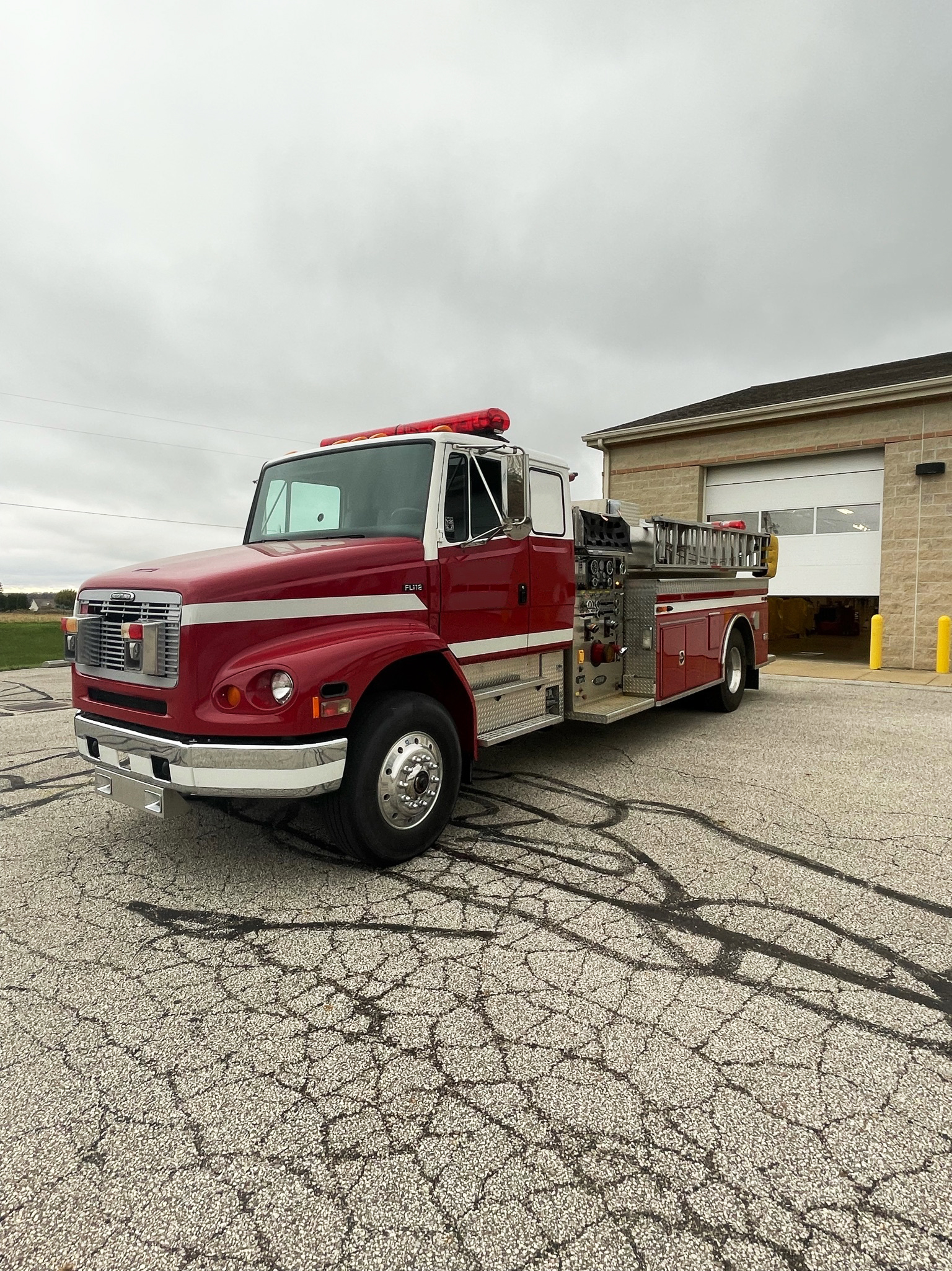 1997 Semo Freightliner Commercial Pumper Tanker | Used Truck Details