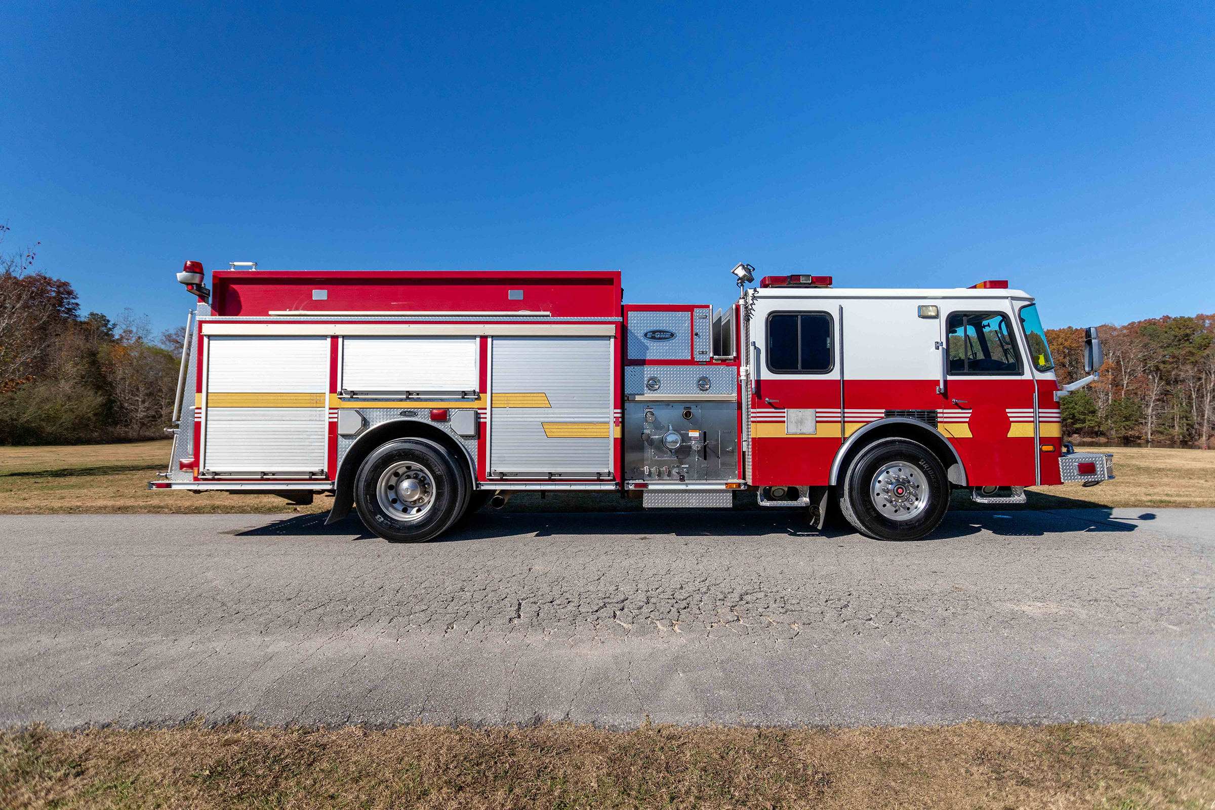 2003 E-One Typhoon Custom Pumper | Used Truck Details
