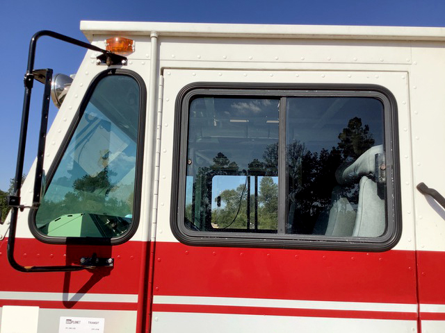 1987 Oshkosh P-19 ARFF | Firetrucks Unlimited