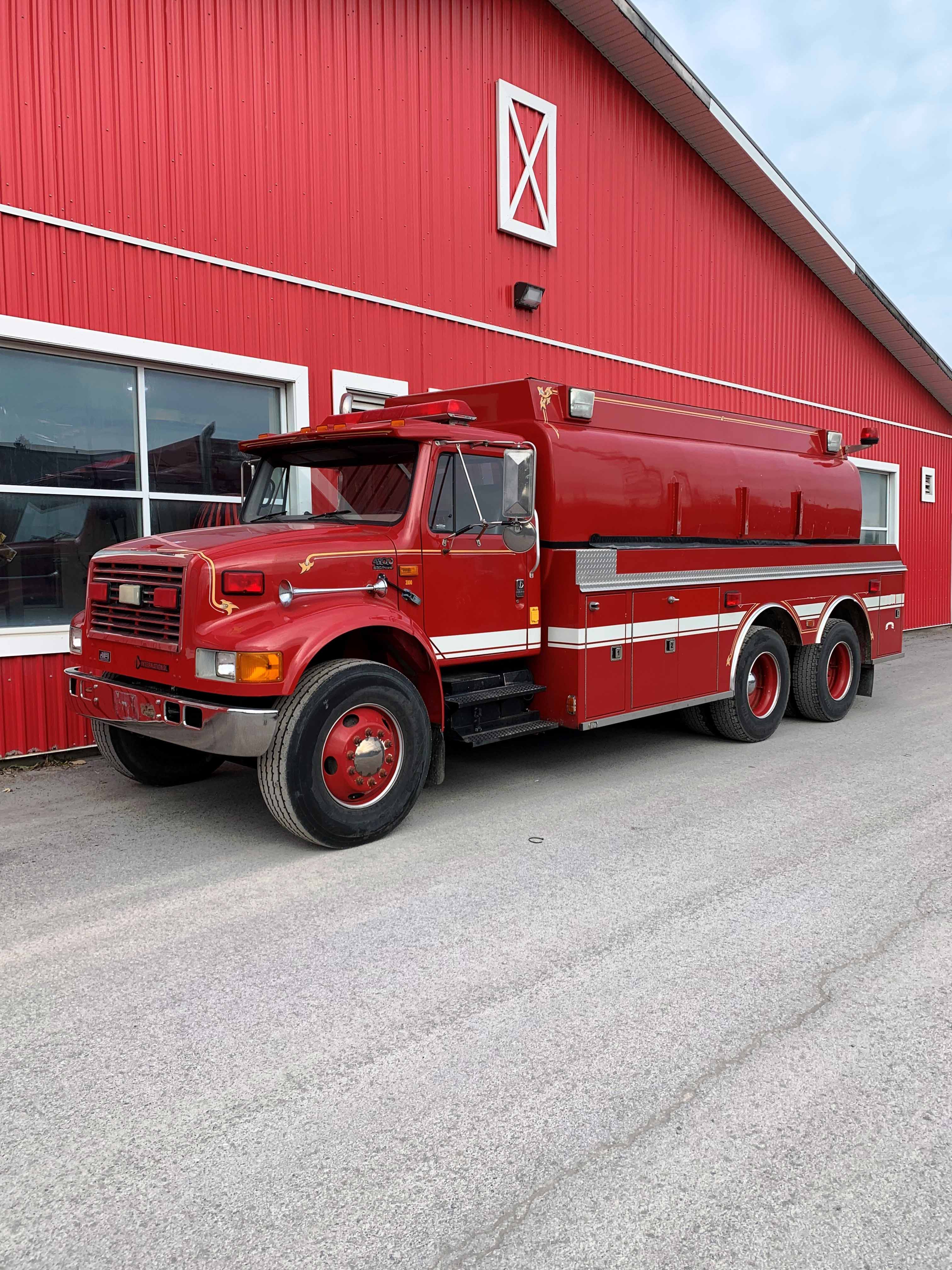 2000 International Commercial Tandem Axle Tanker | Used Truck Details