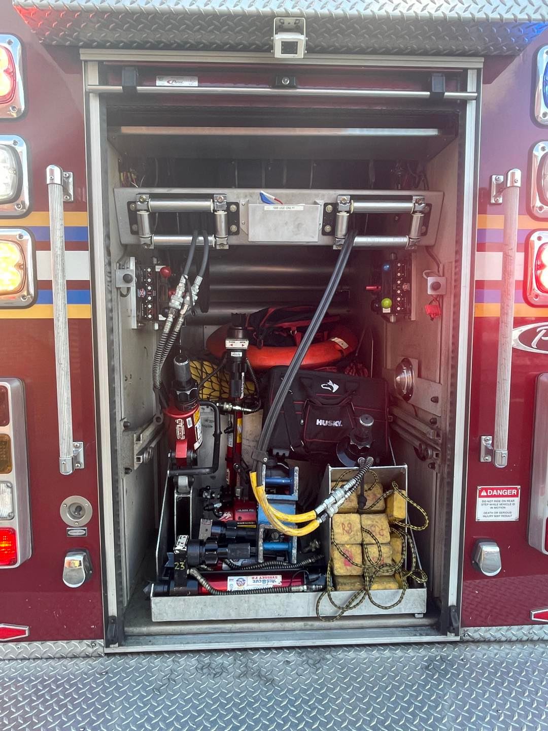 2005 Pierce Dash Heavy Rescue | Used Truck Details