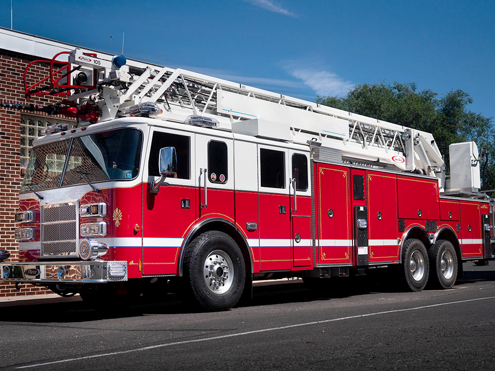 2000 Pierce Lance 105' Aerial | Used Truck Details