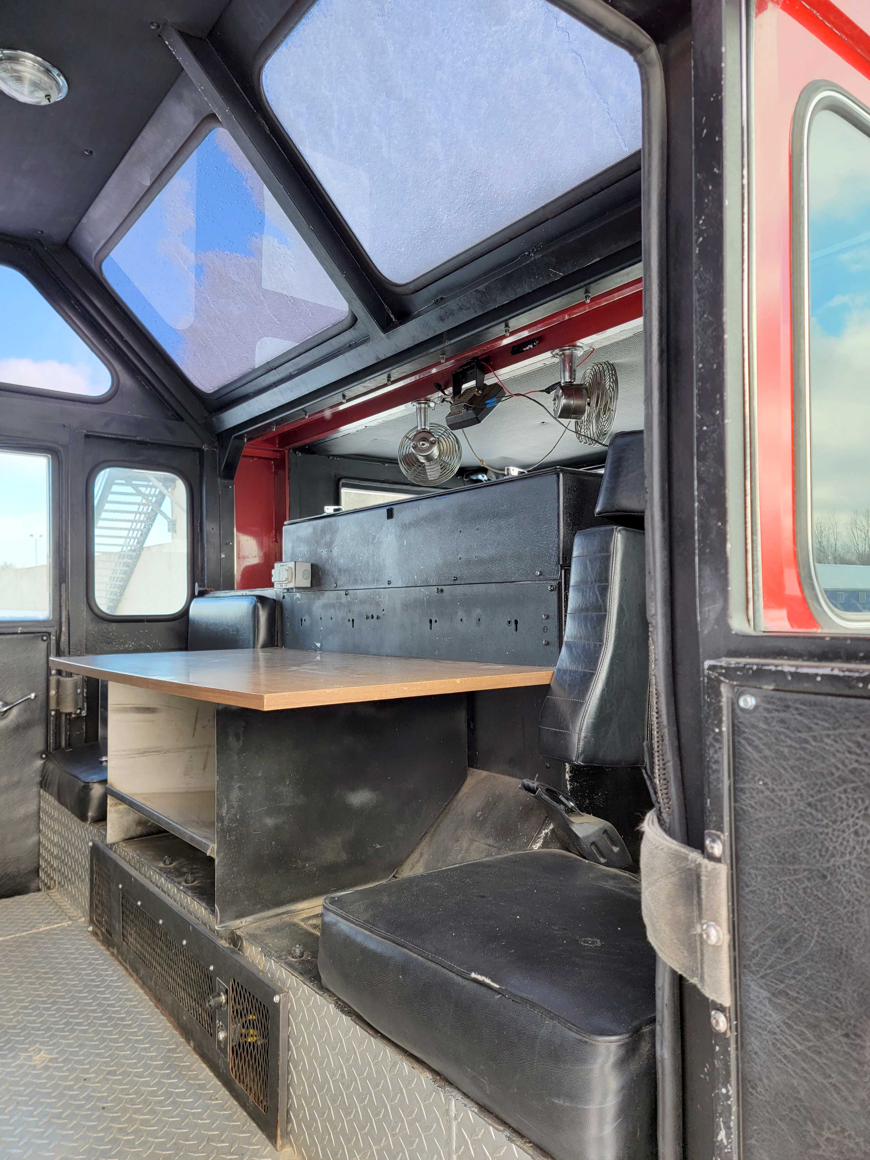 1986 Pierce Lance Custom Heavy Rescue | Used Truck Details