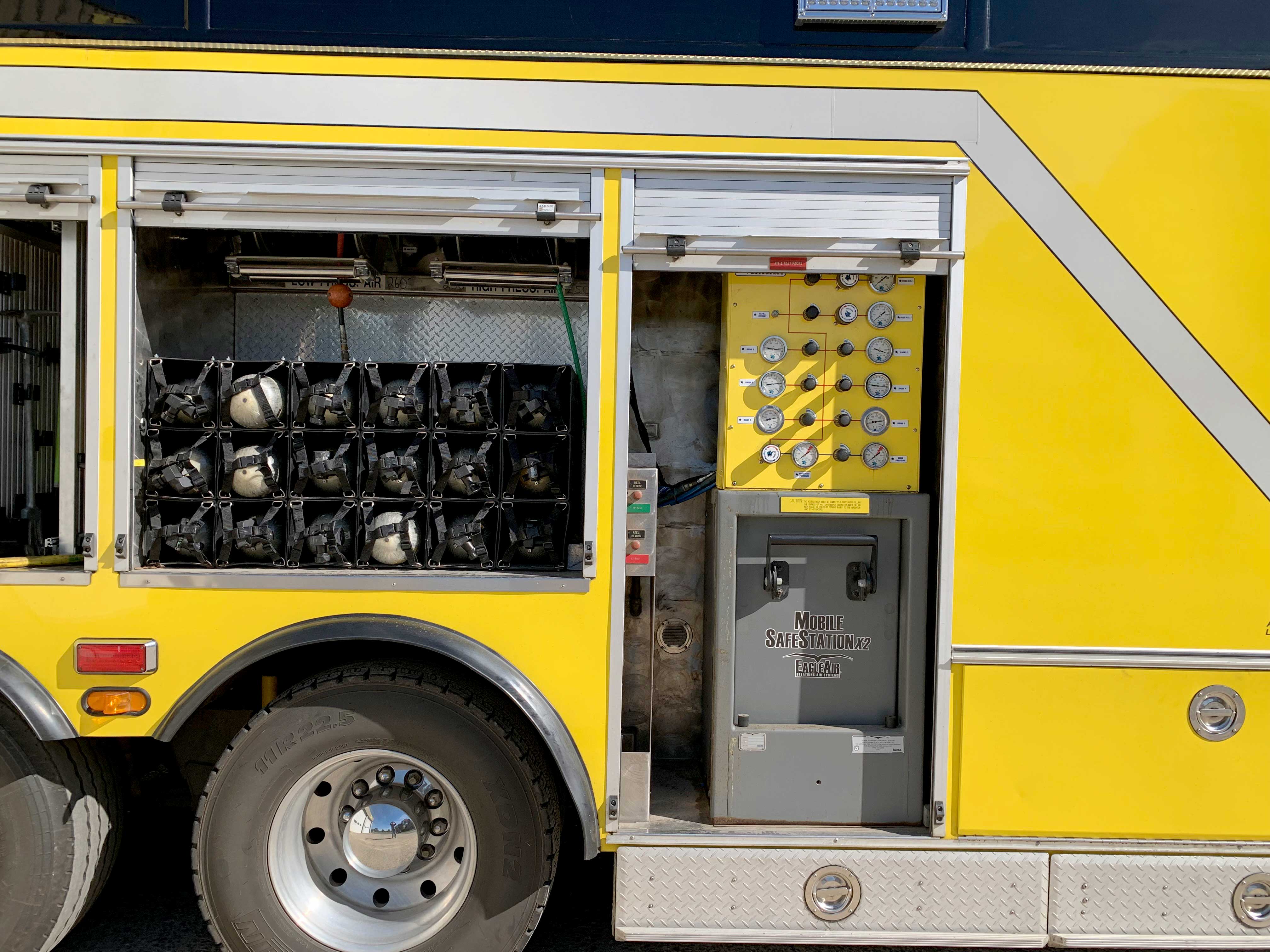 1996 4 Guys Spartan Custom Heavy Rescue | Used Truck Details