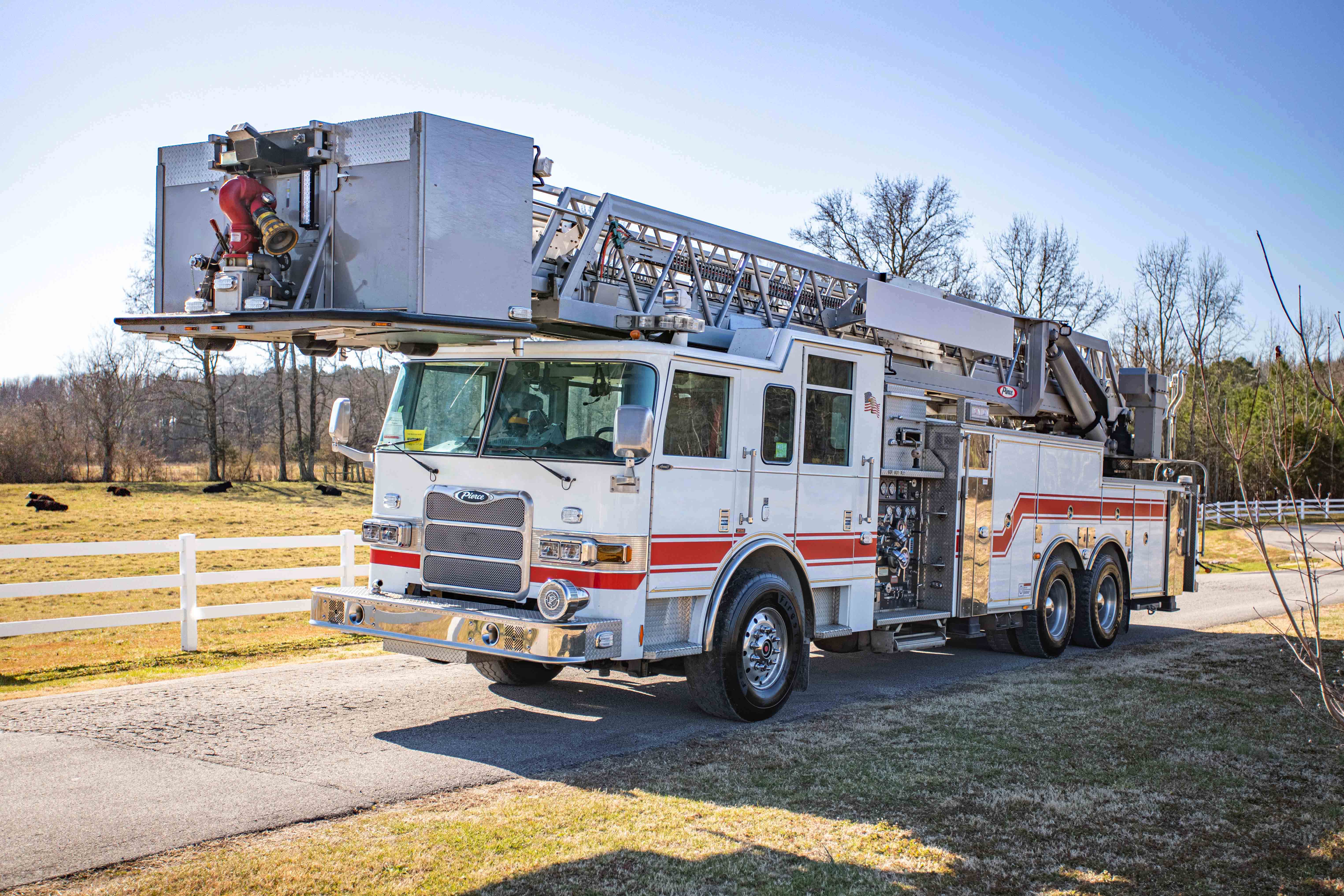 2013 Pierce Arrow XT 100' Platform | Used Truck Details