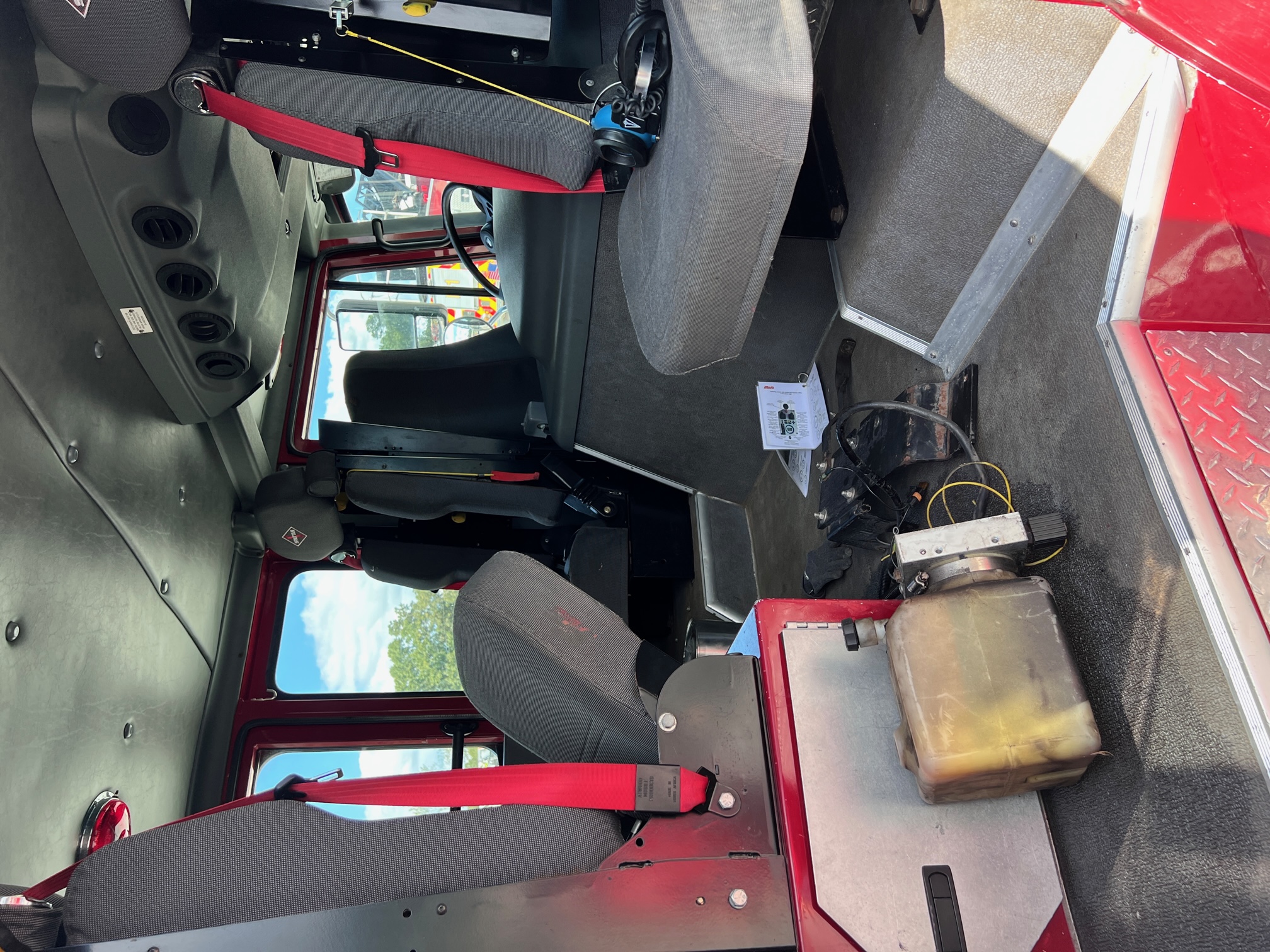 2003 Spartan Gladiator CHASSIS ONLY | Used Truck Details