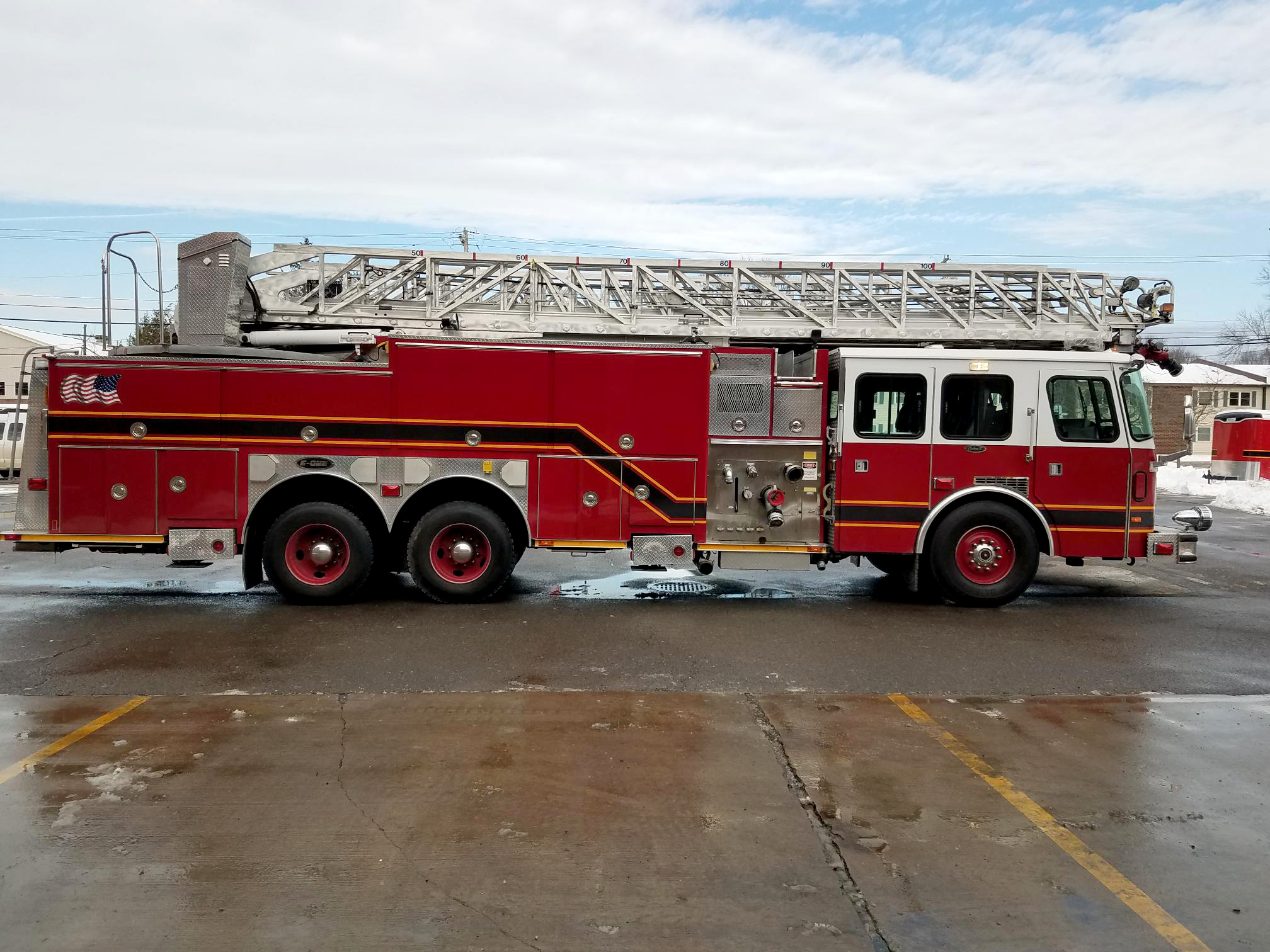 1994 E-One Cyclone 100' Aerial | Used Truck Details