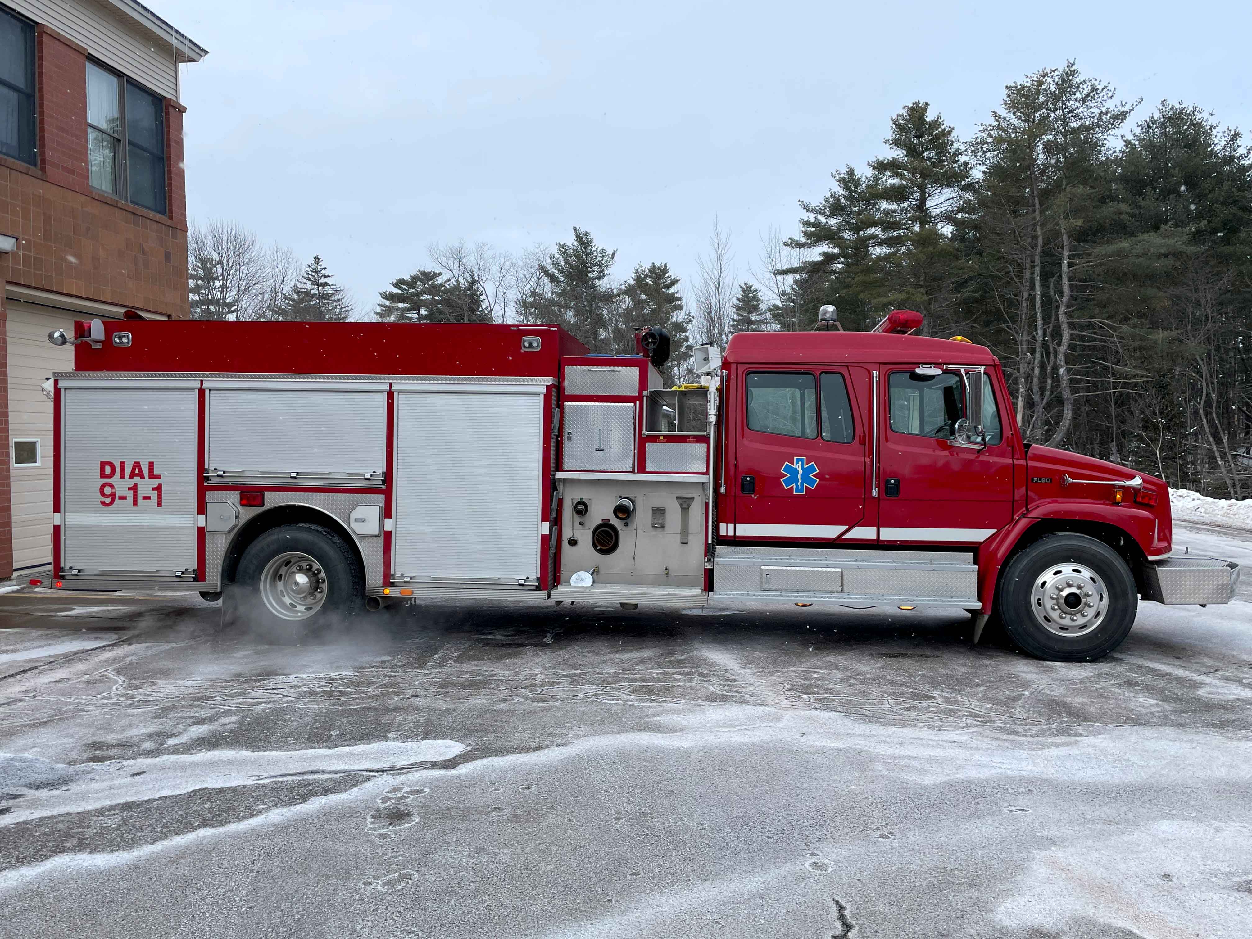 2003 MetalFab Freightliner Commercial Pumper | Used Truck Details