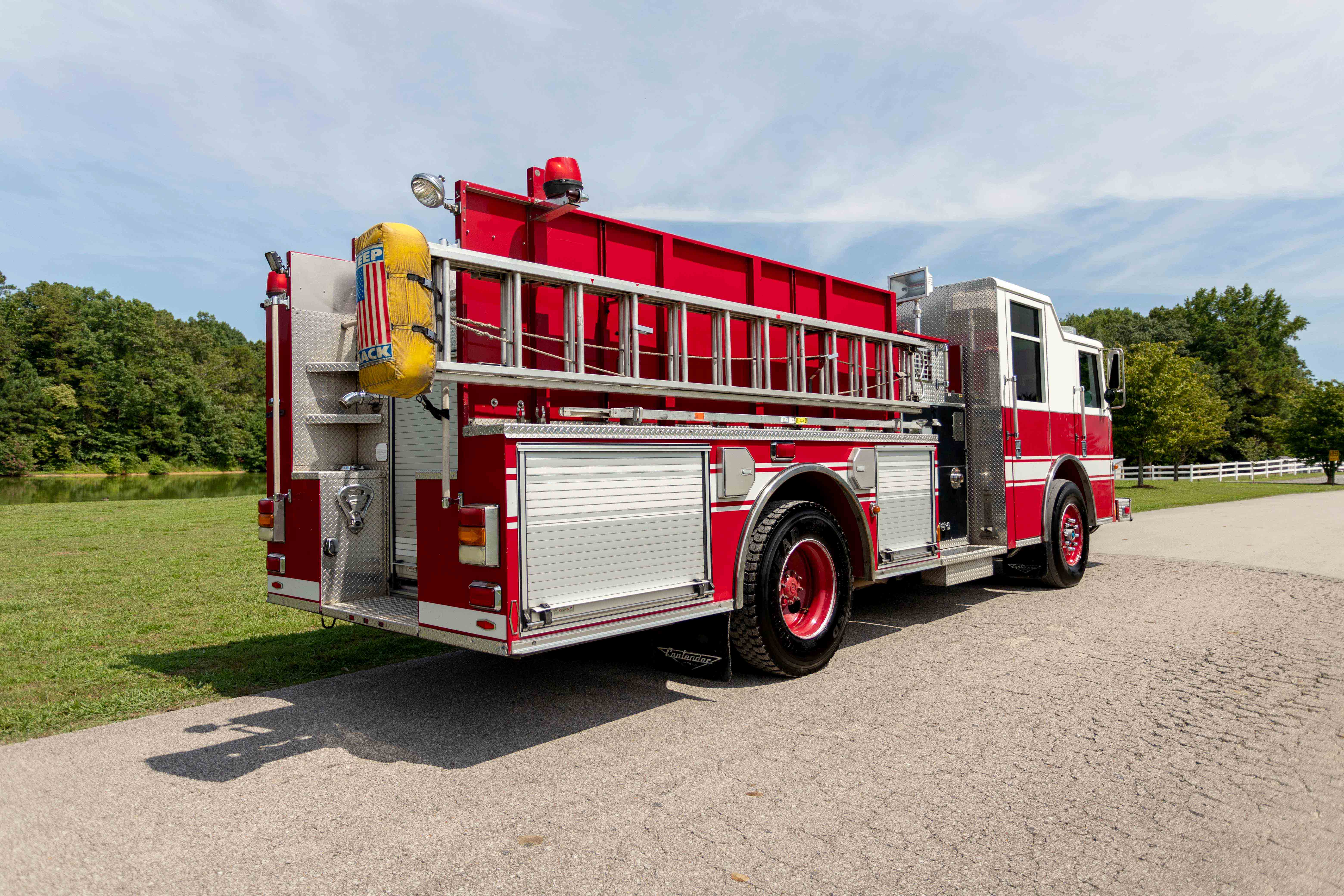 2005 Pierce Contender Pumper | Used Truck Details