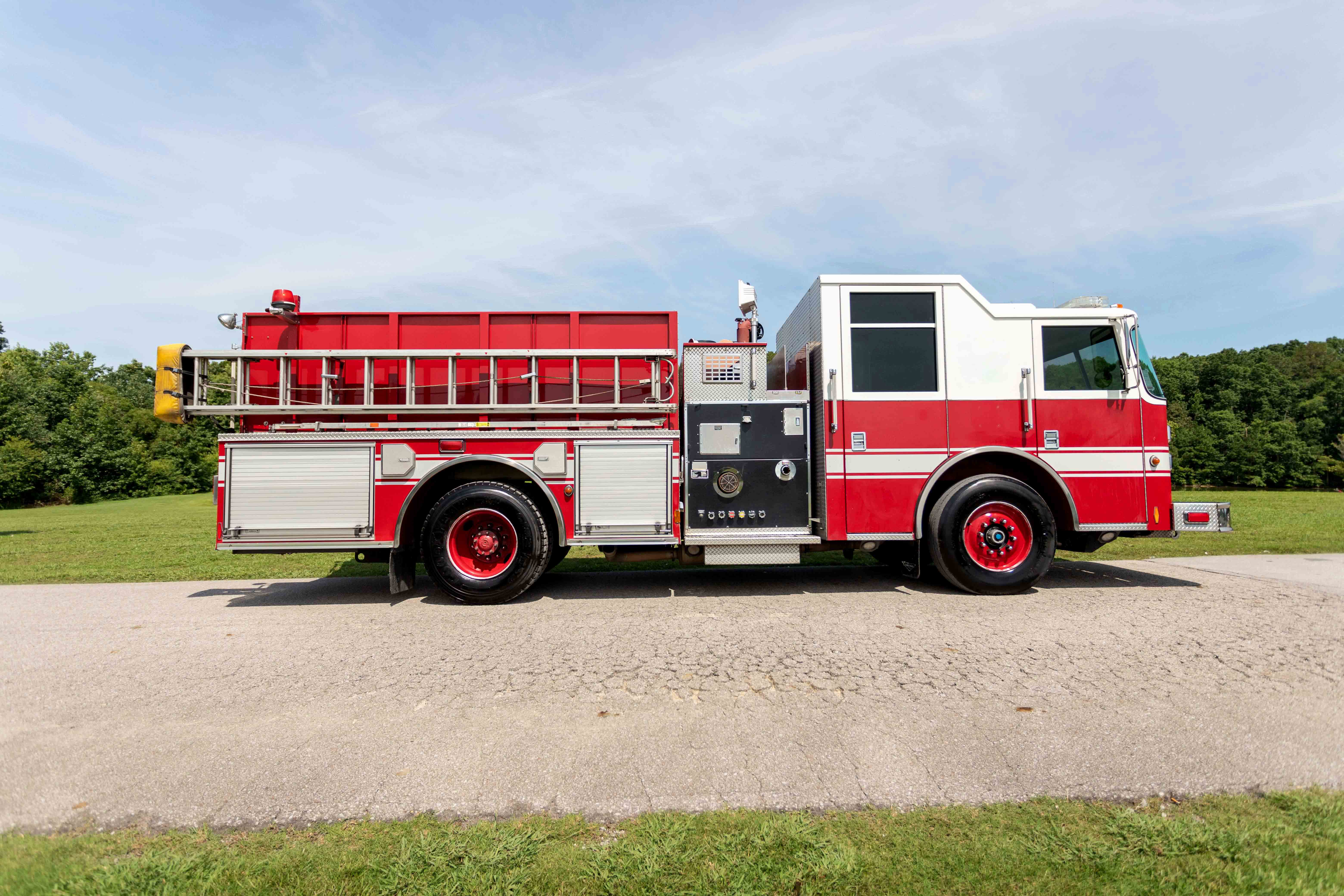2005 Pierce Contender Pumper | Used Truck Details