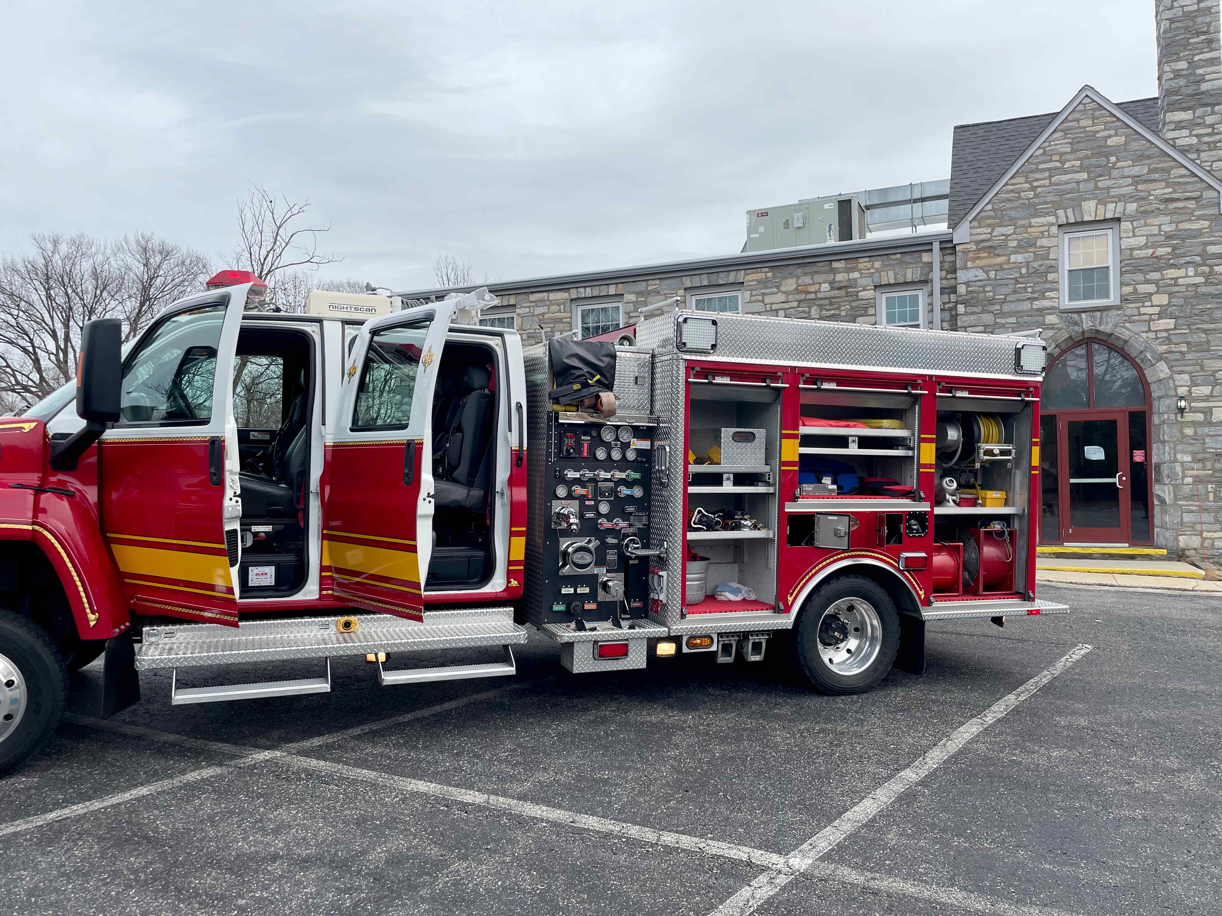 2006 KME GMC Commercial 4x4 Mini Pumper | Used Truck Details
