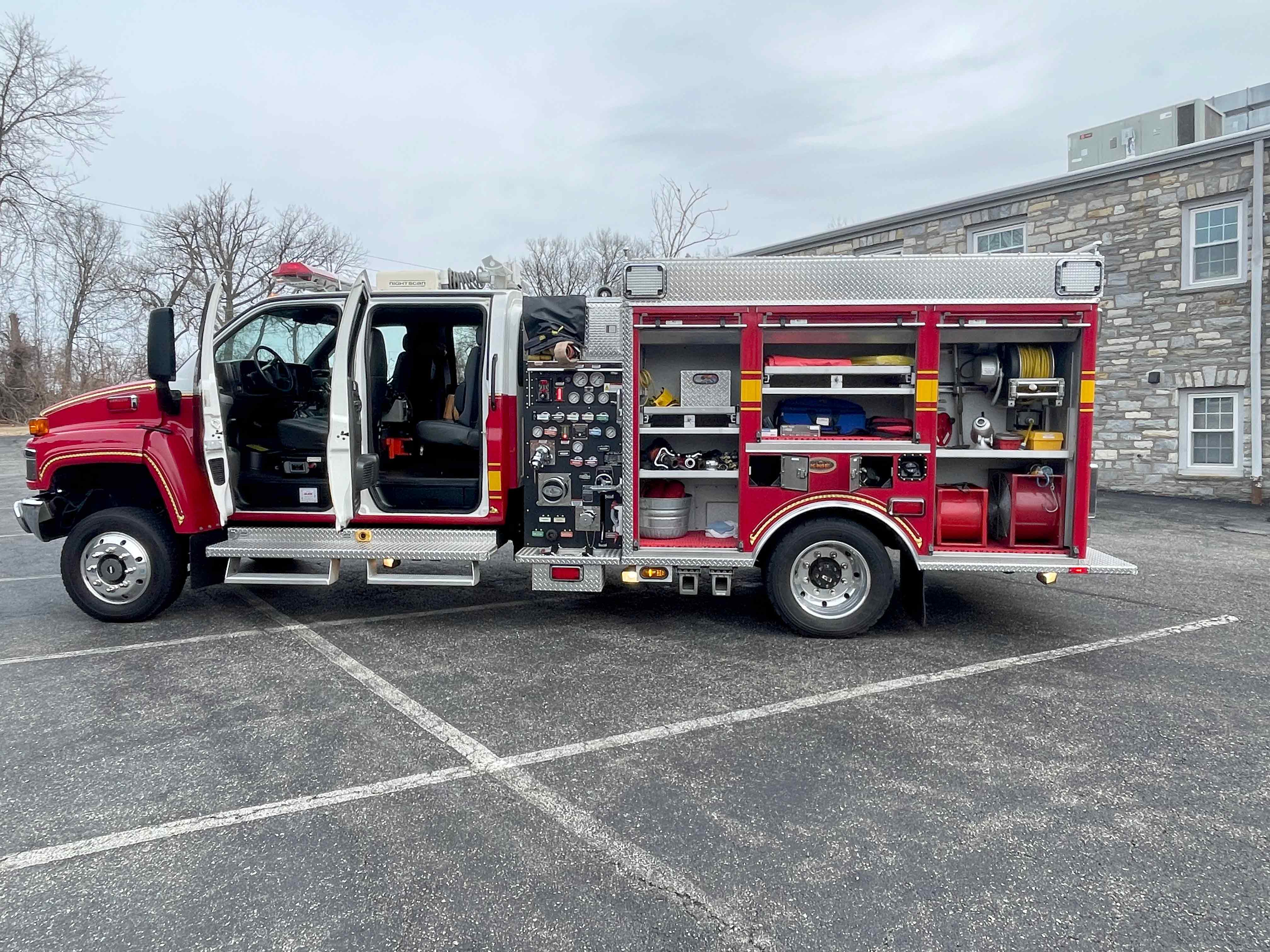 2006 KME GMC Commercial 4x4 Mini Pumper | Used Truck Details