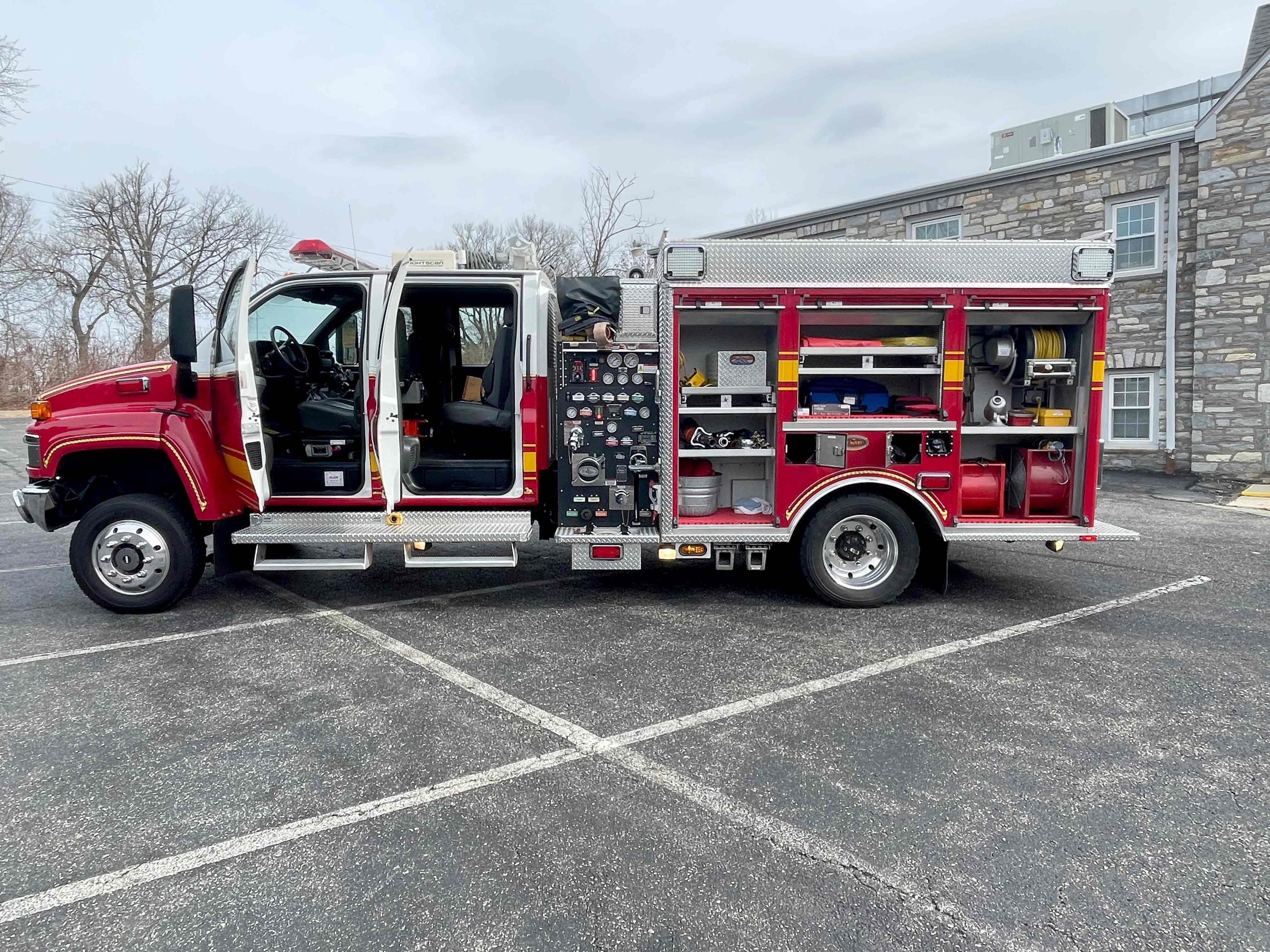 2006 KME GMC Commercial 4x4 Mini Pumper | Used Truck Details