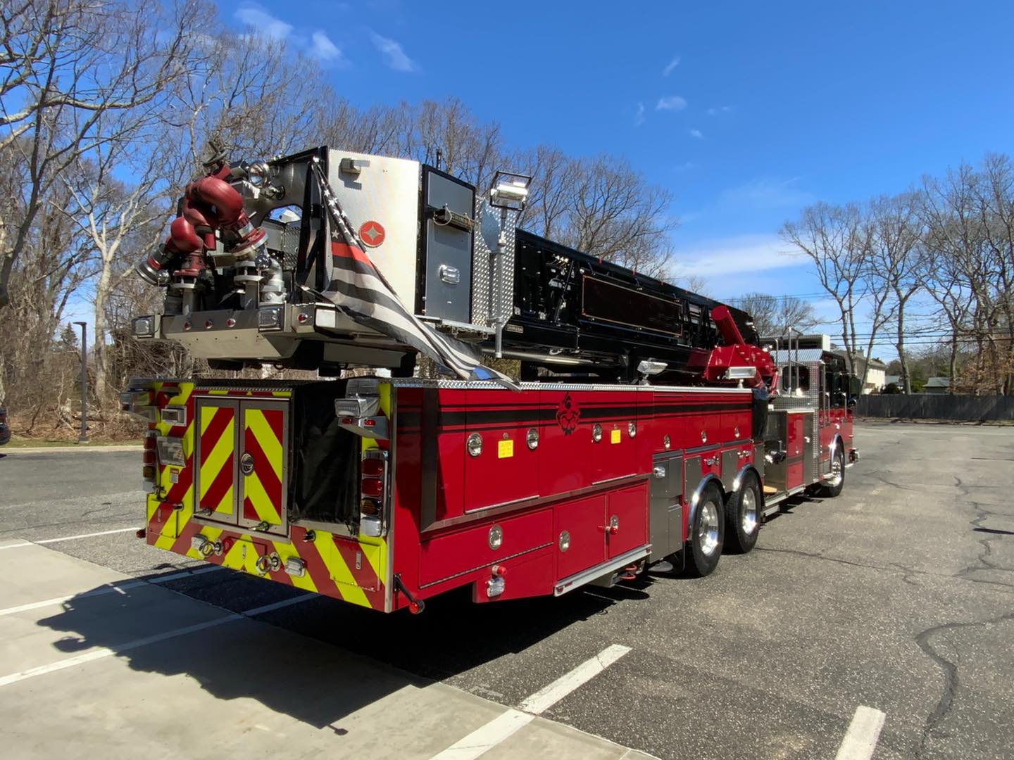 2012 Smeal Spartan Quint Mid-Mount 100' Platform | Used Truck Details