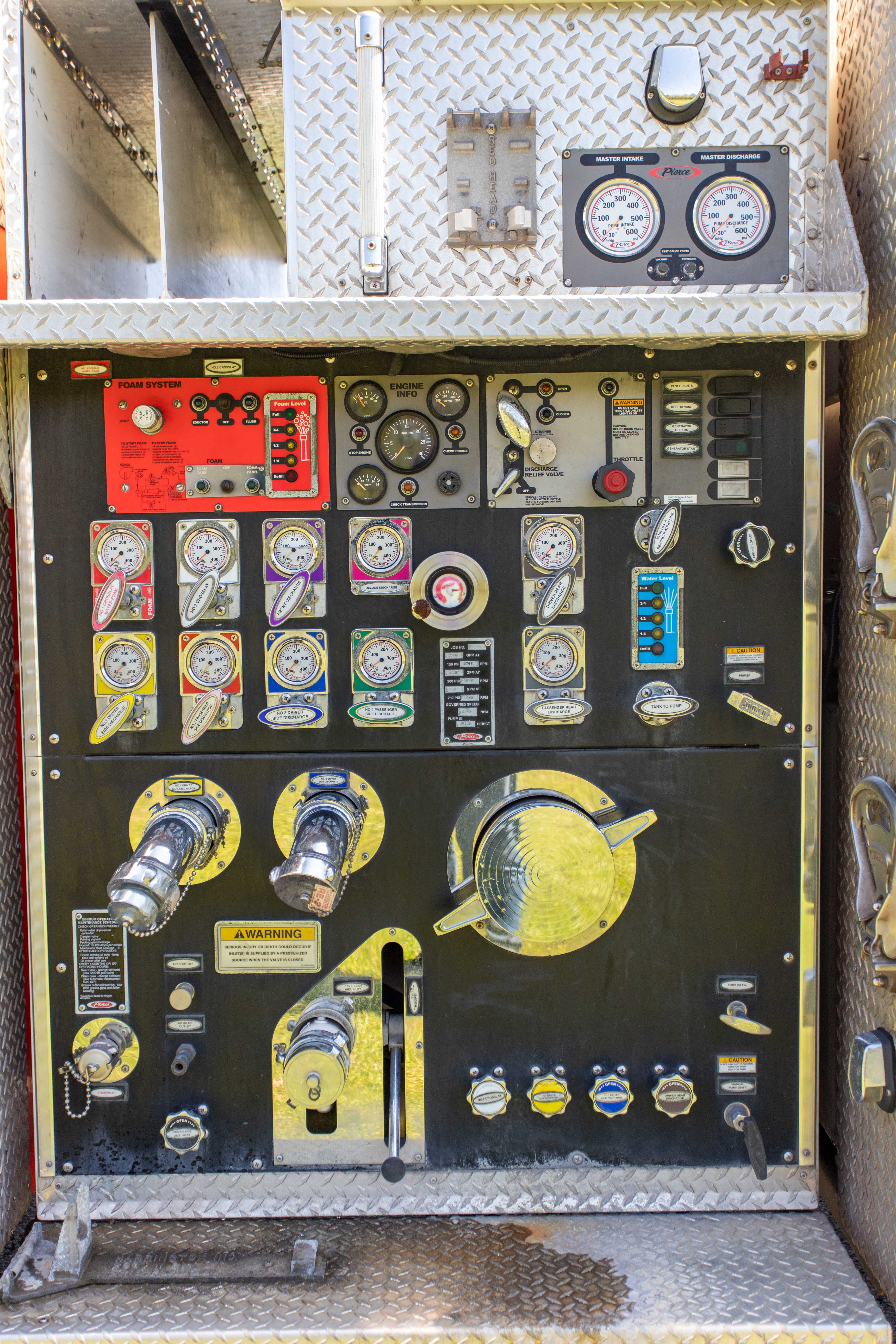 2004 Pierce Contender Rescue Pumper | Used Truck Details