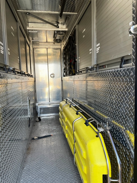 1997 E-One International Commercial Heavy Rescue | Used Truck Details