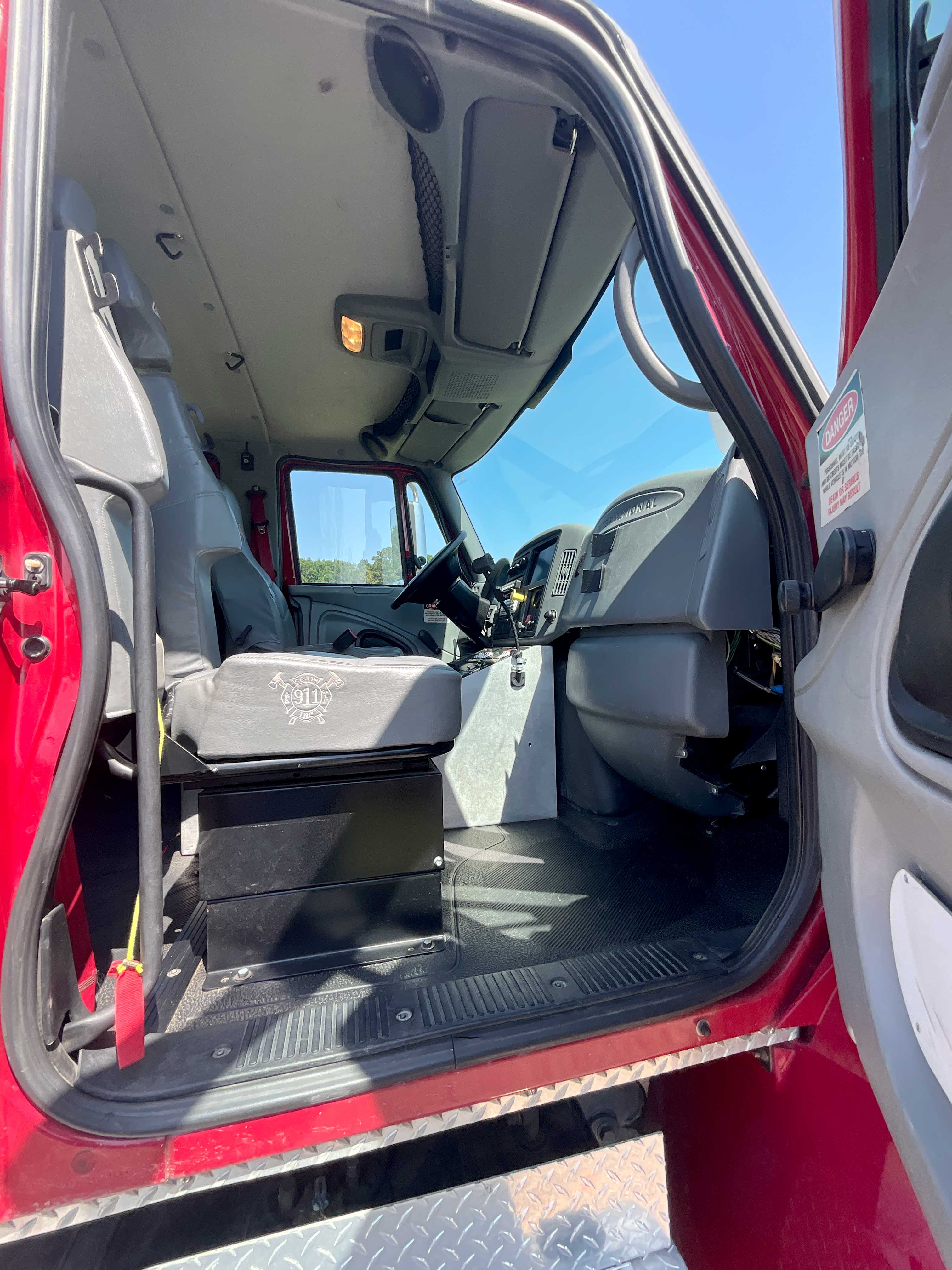 2008 Ferrara International 4x4 Commercial Pumper | Firetrucks Unlimited