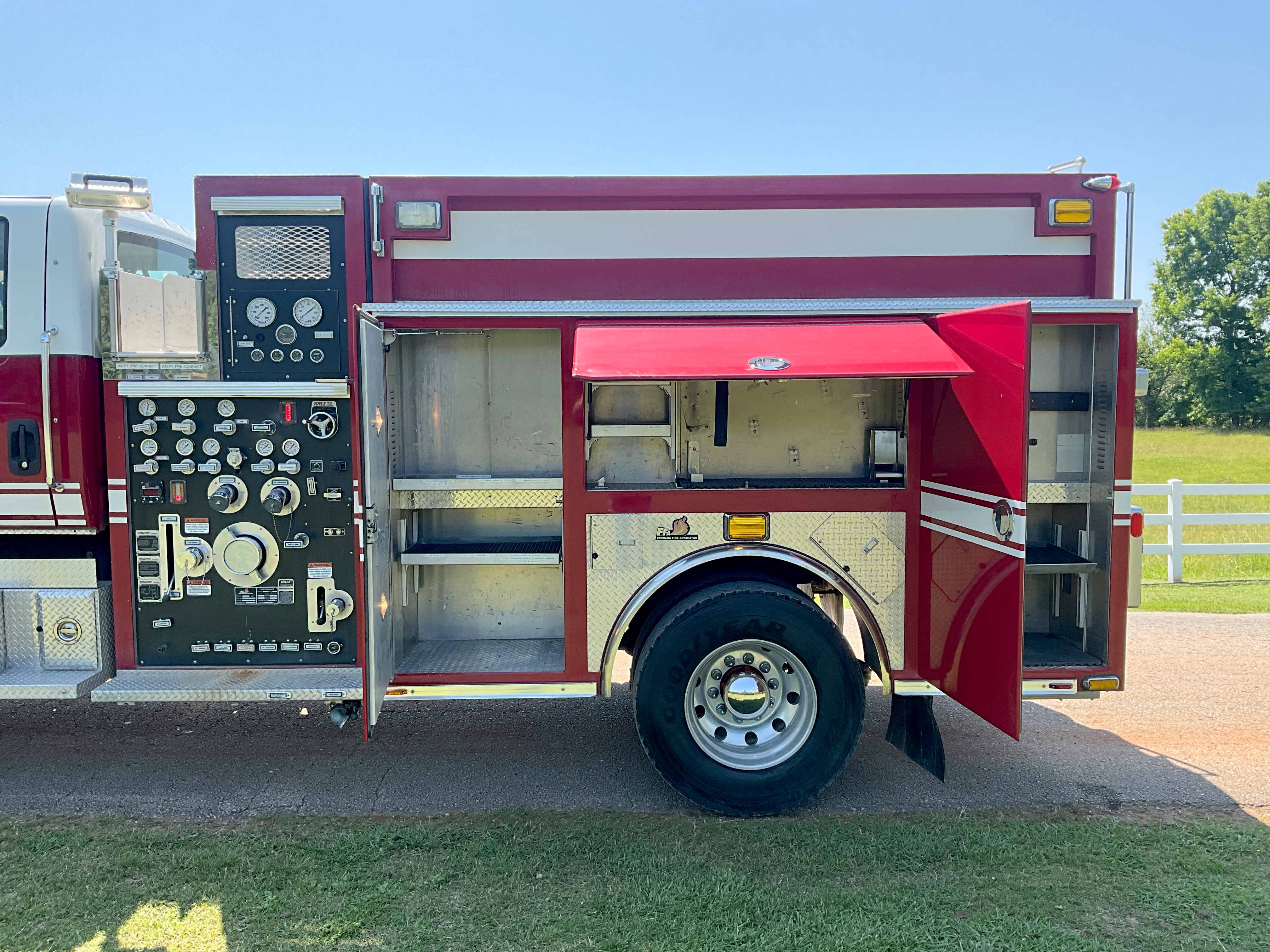2008 Ferrara International 4x4 Commercial Pumper | Firetrucks Unlimited