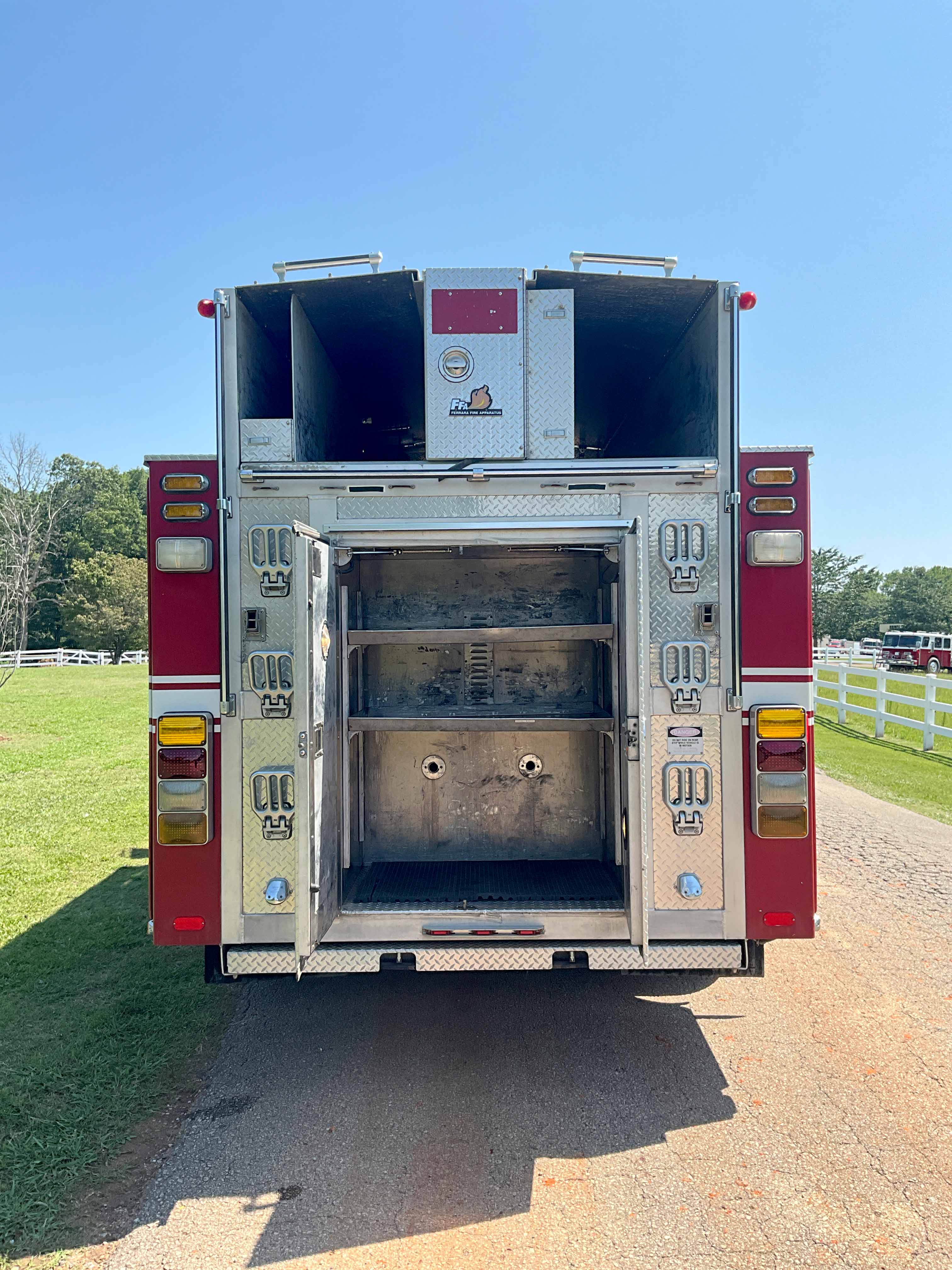 2008 Ferrara International 4x4 Commercial Pumper | Firetrucks Unlimited