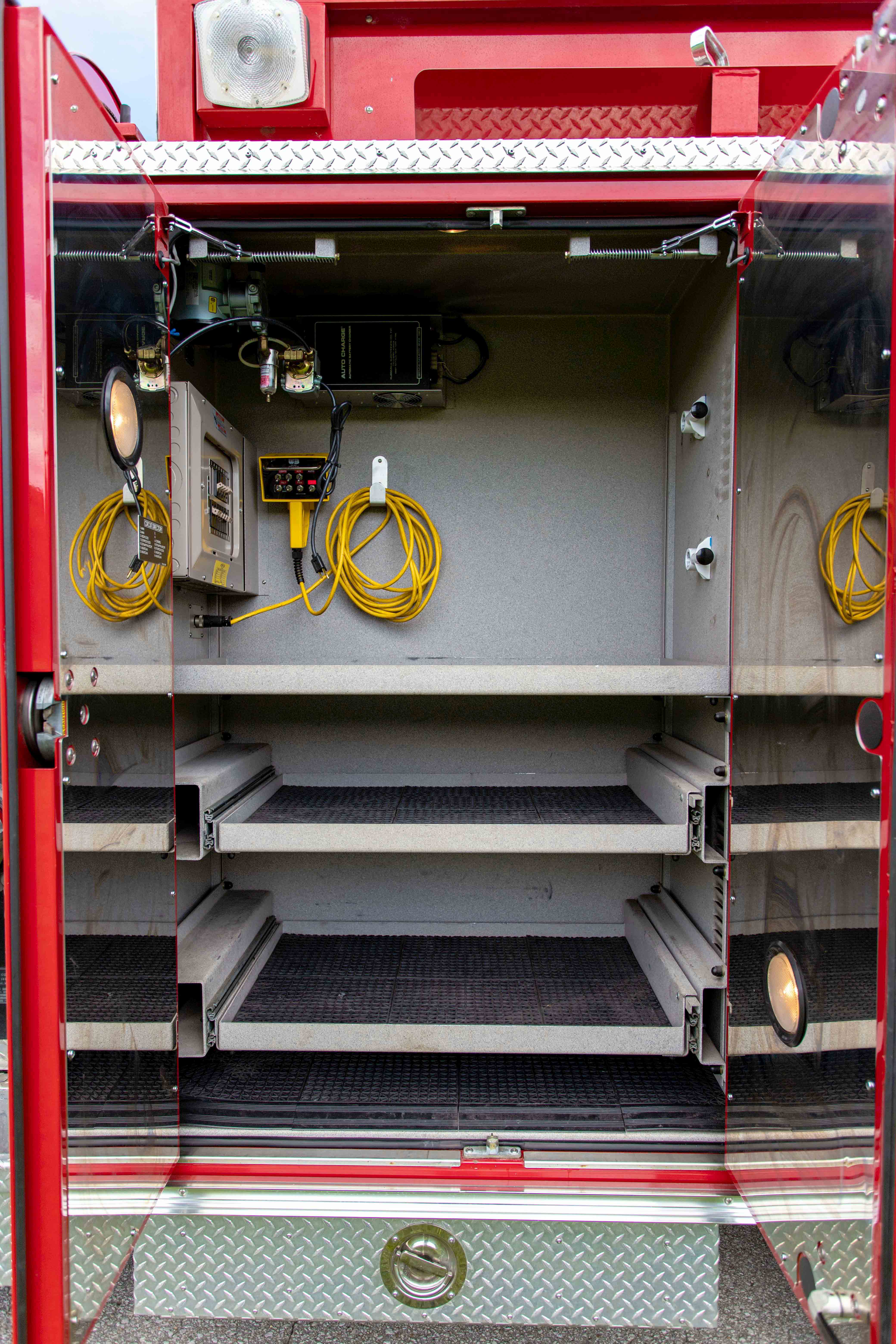 2004 Pierce Enforcer Pumper | Used Truck Details