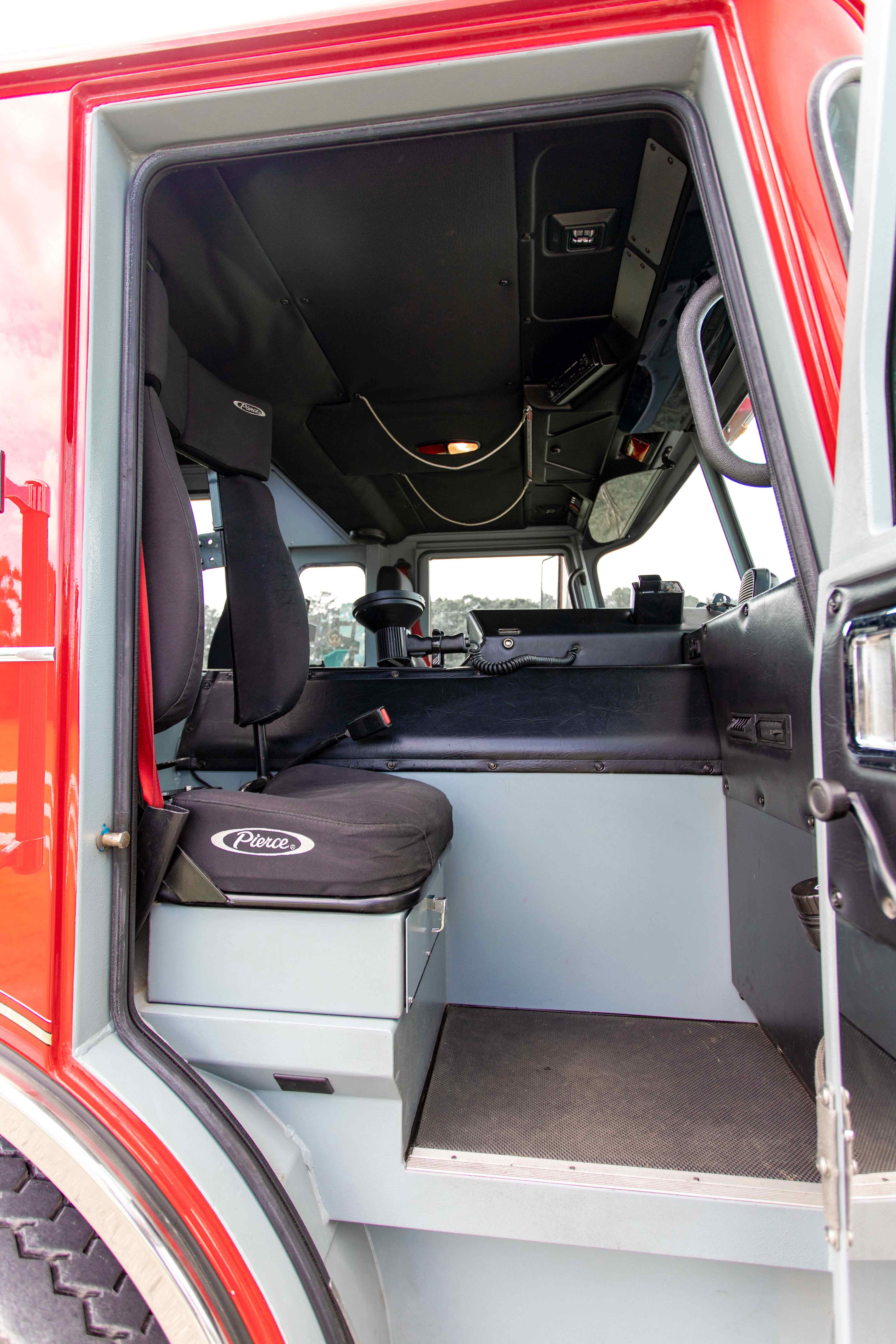 2004 Pierce Enforcer Pumper | Used Truck Details