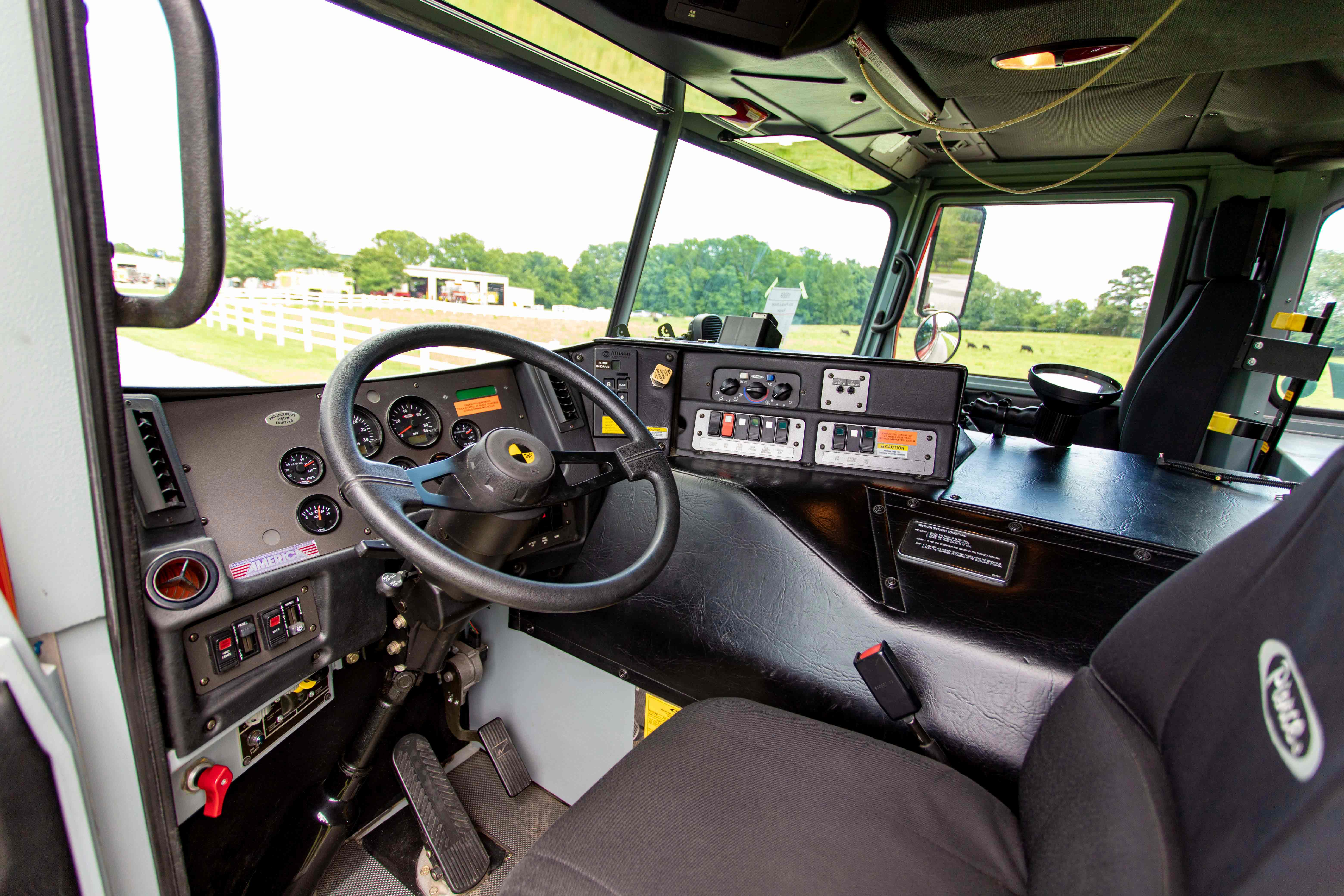 2004 Pierce Enforcer Pumper | Used Truck Details