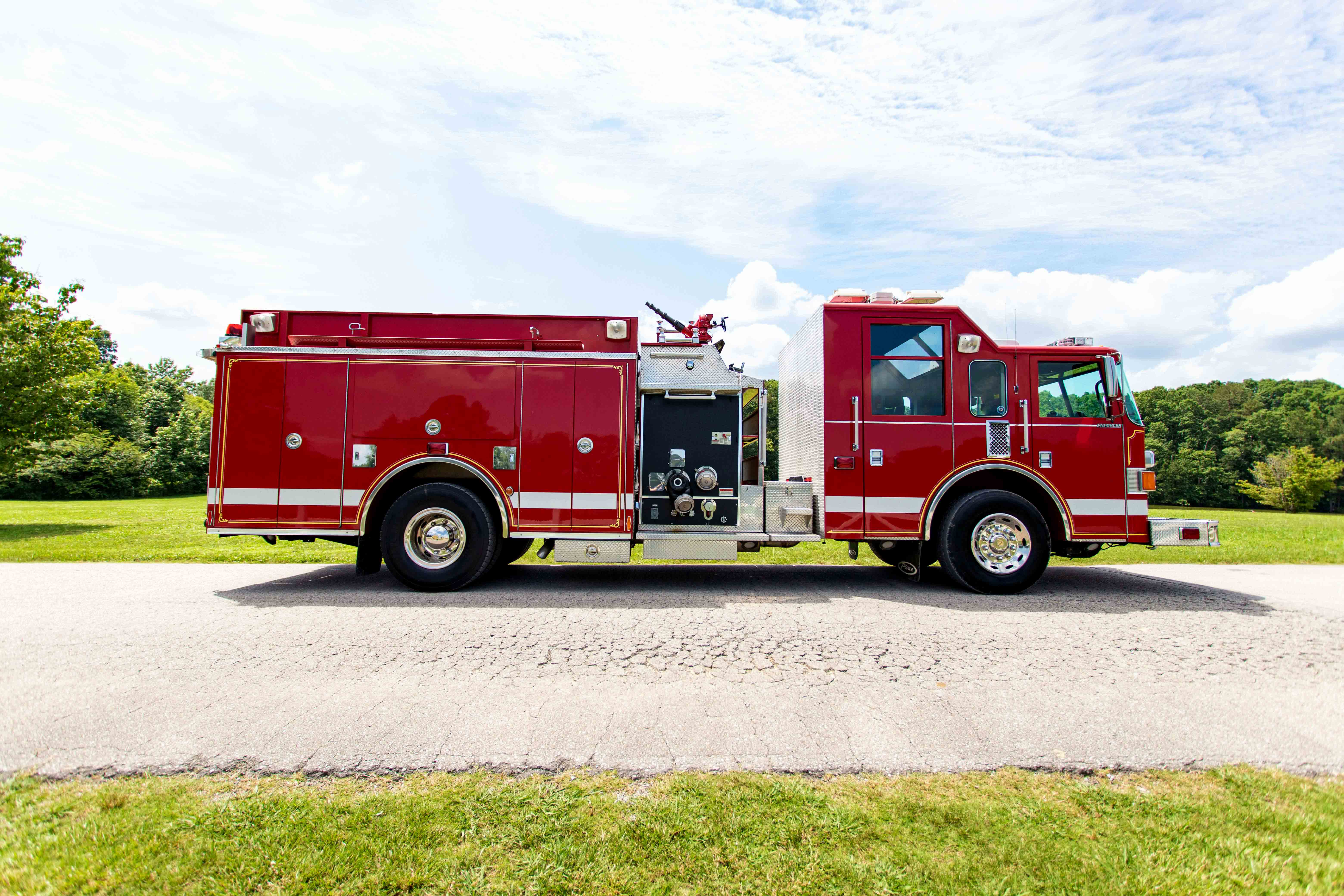 2004 Pierce Enforcer Pumper | Used Truck Details