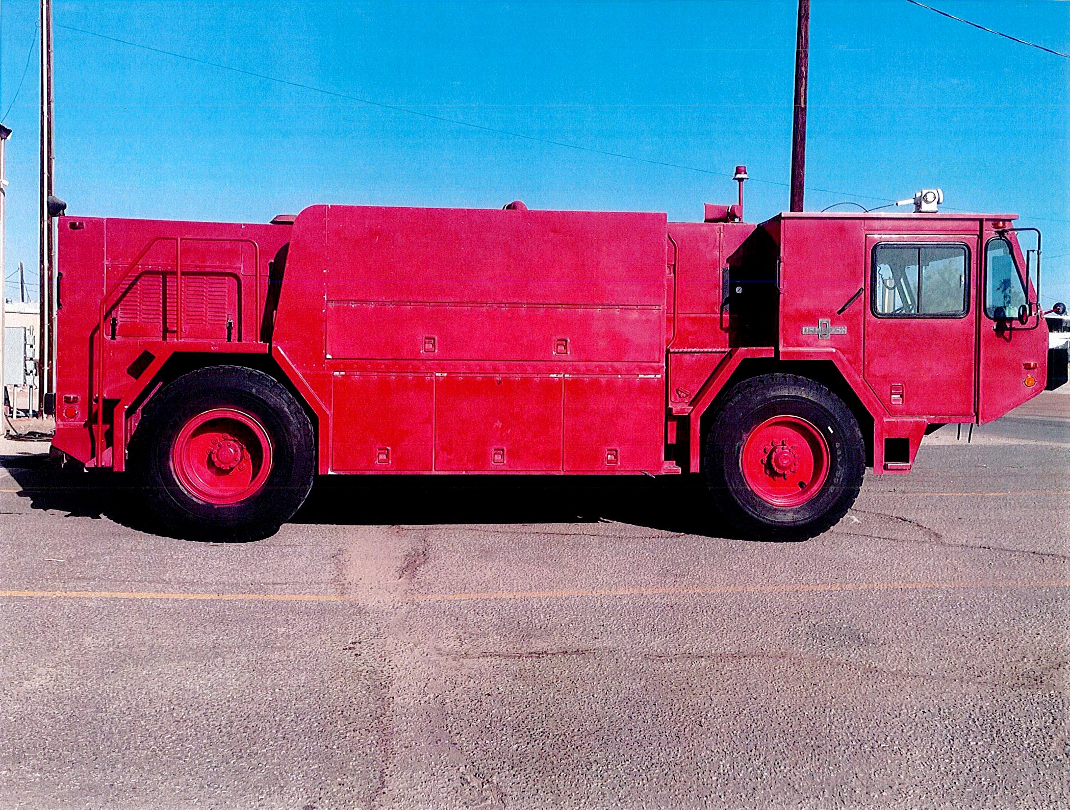 1986 Oshkosh 4x4 ARFF | Firetrucks Unlimited