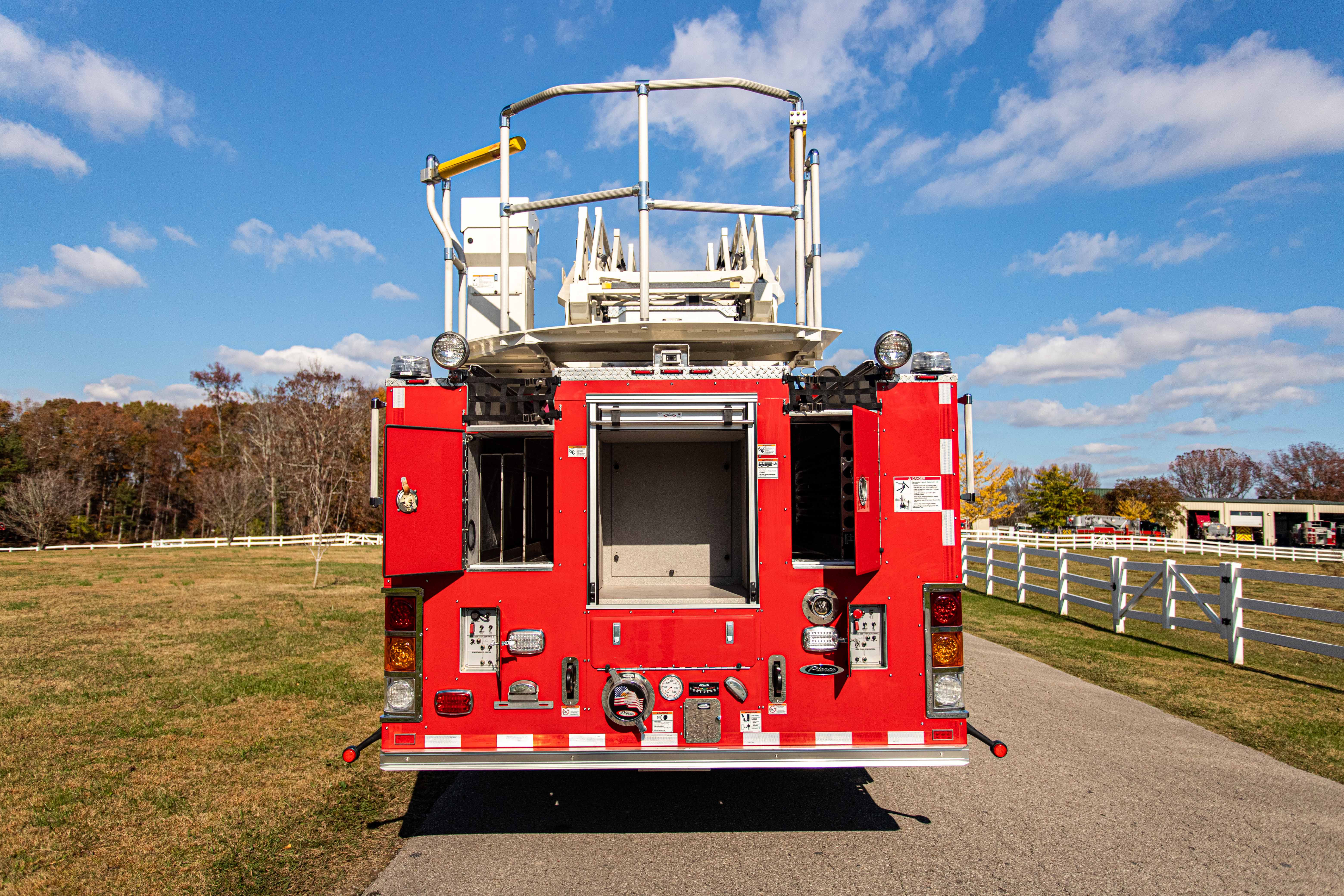 2022 Pierce Ascendant 107' Quint | Used Truck Details