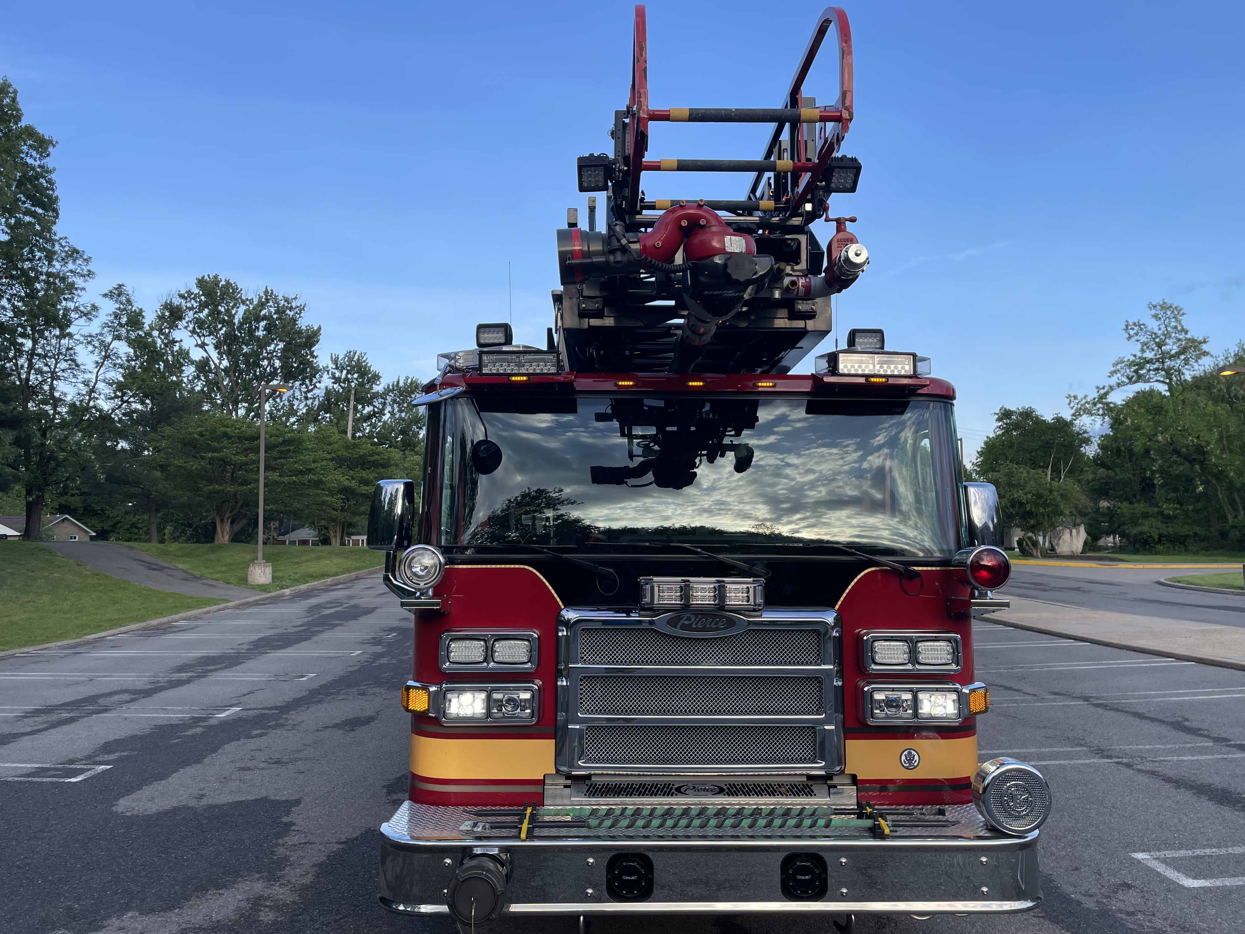 2018 Pierce Ascendant 107' Aerial | Used Truck Details