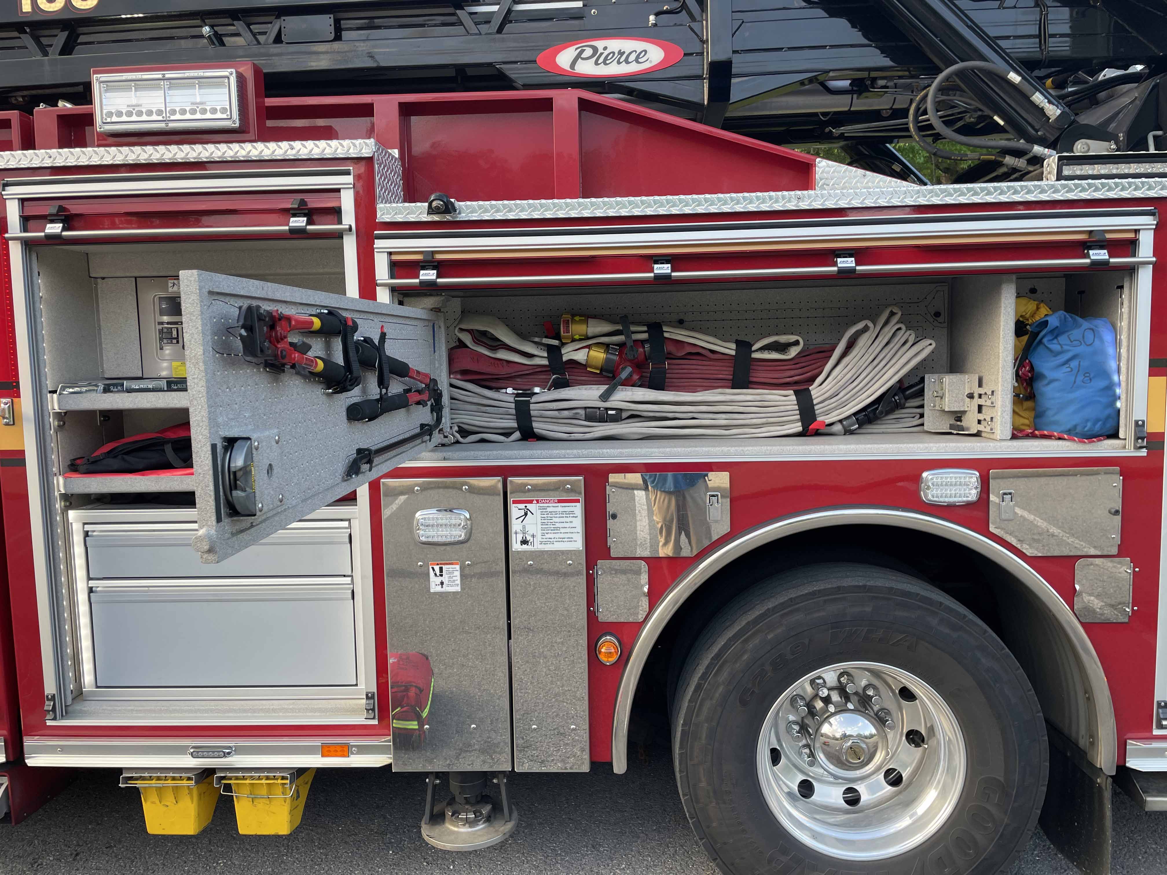 2018 Pierce Ascendant 107' Aerial | Used Truck Details