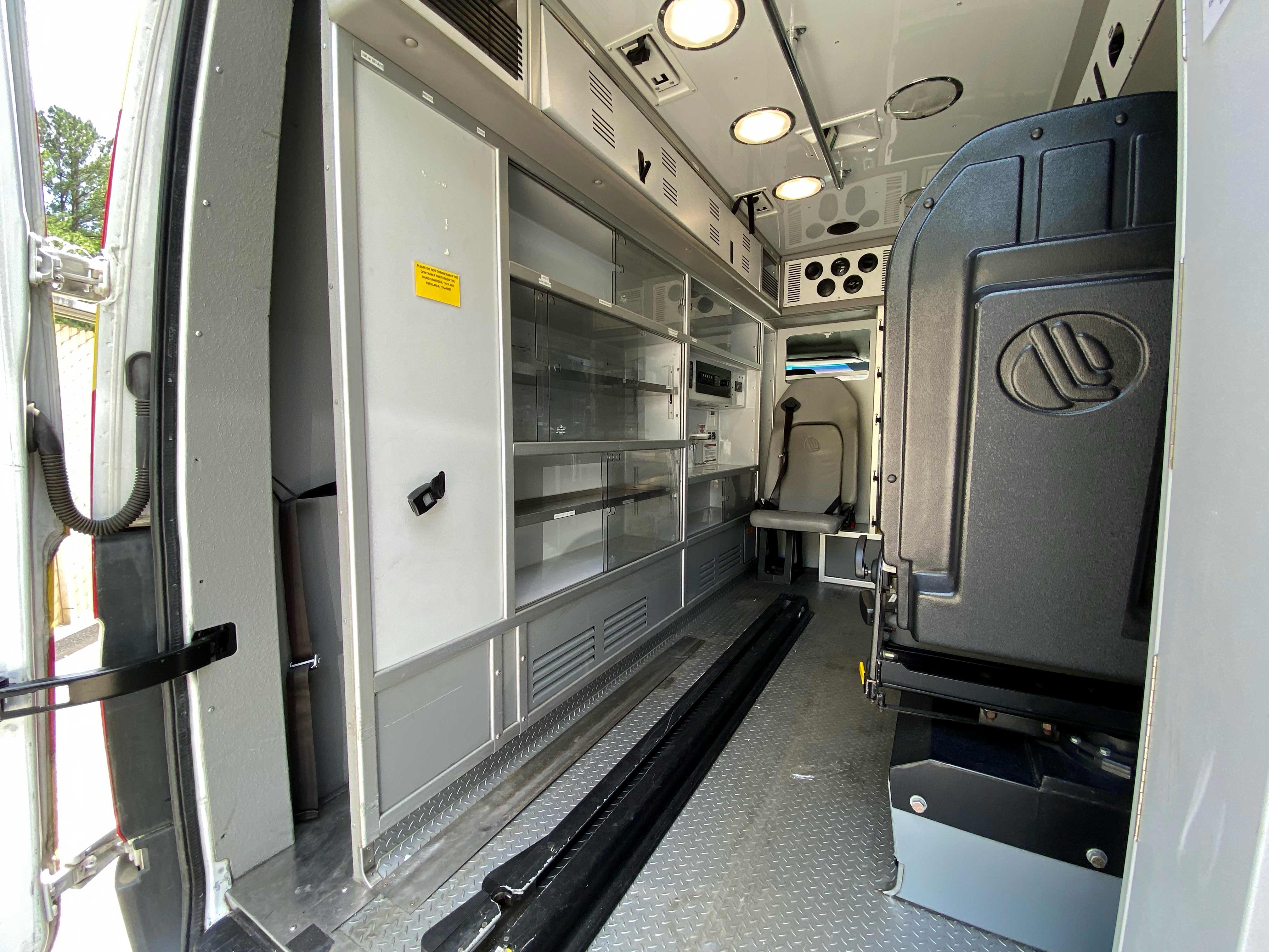 2016 Mercedes Benz Sprinter Ambulance | Used Truck Details