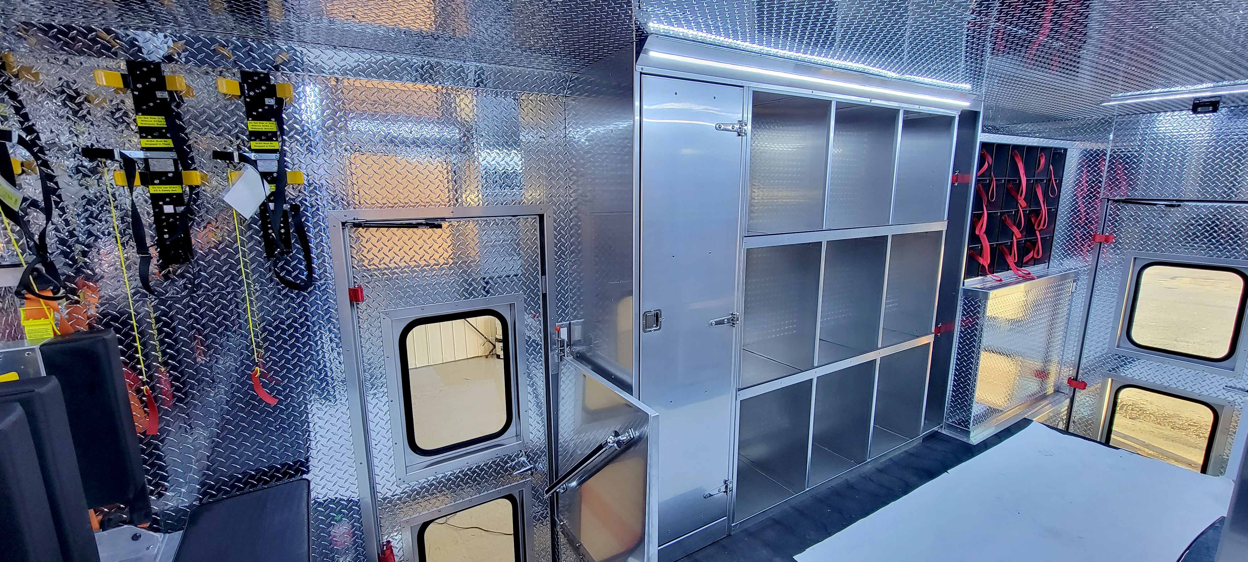 2014 Helie International Commercial Walk-in Rescue | Used Truck Details