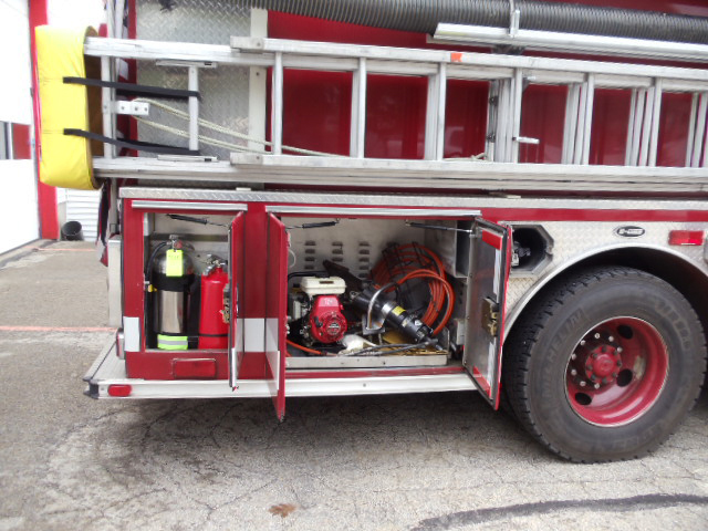 1999 E-One Cyclone Custom Pumper | Used Truck Details