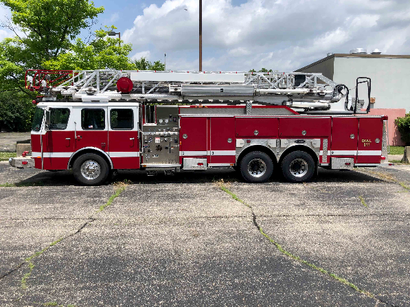 2002 E-One Cyclone II100' Aerial | Used Truck Details