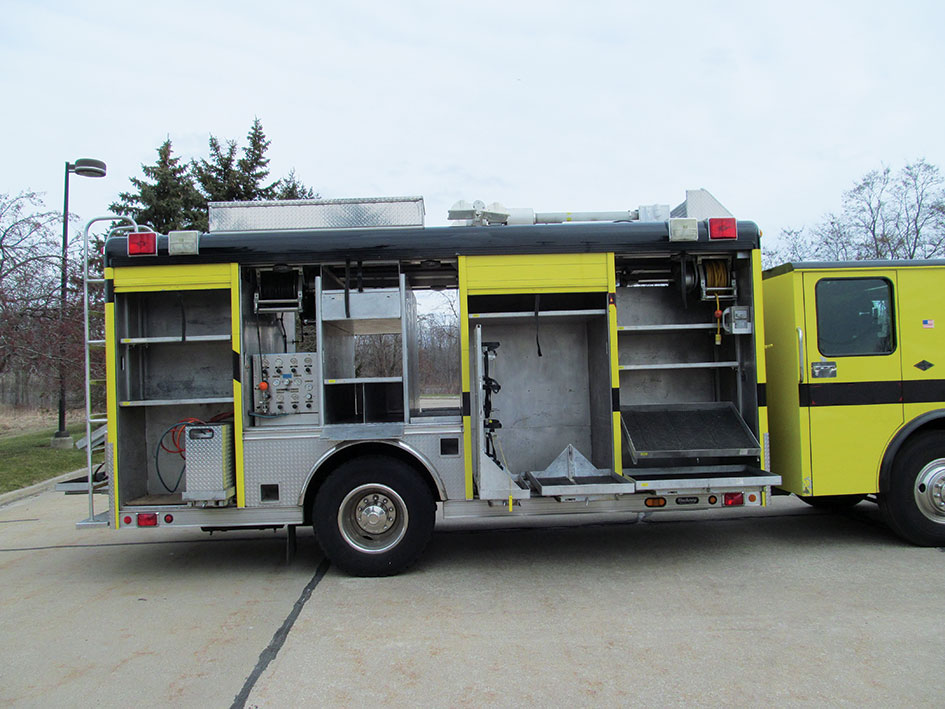 1999 Spartan Hackney Heavy Rescue | Used Truck Details