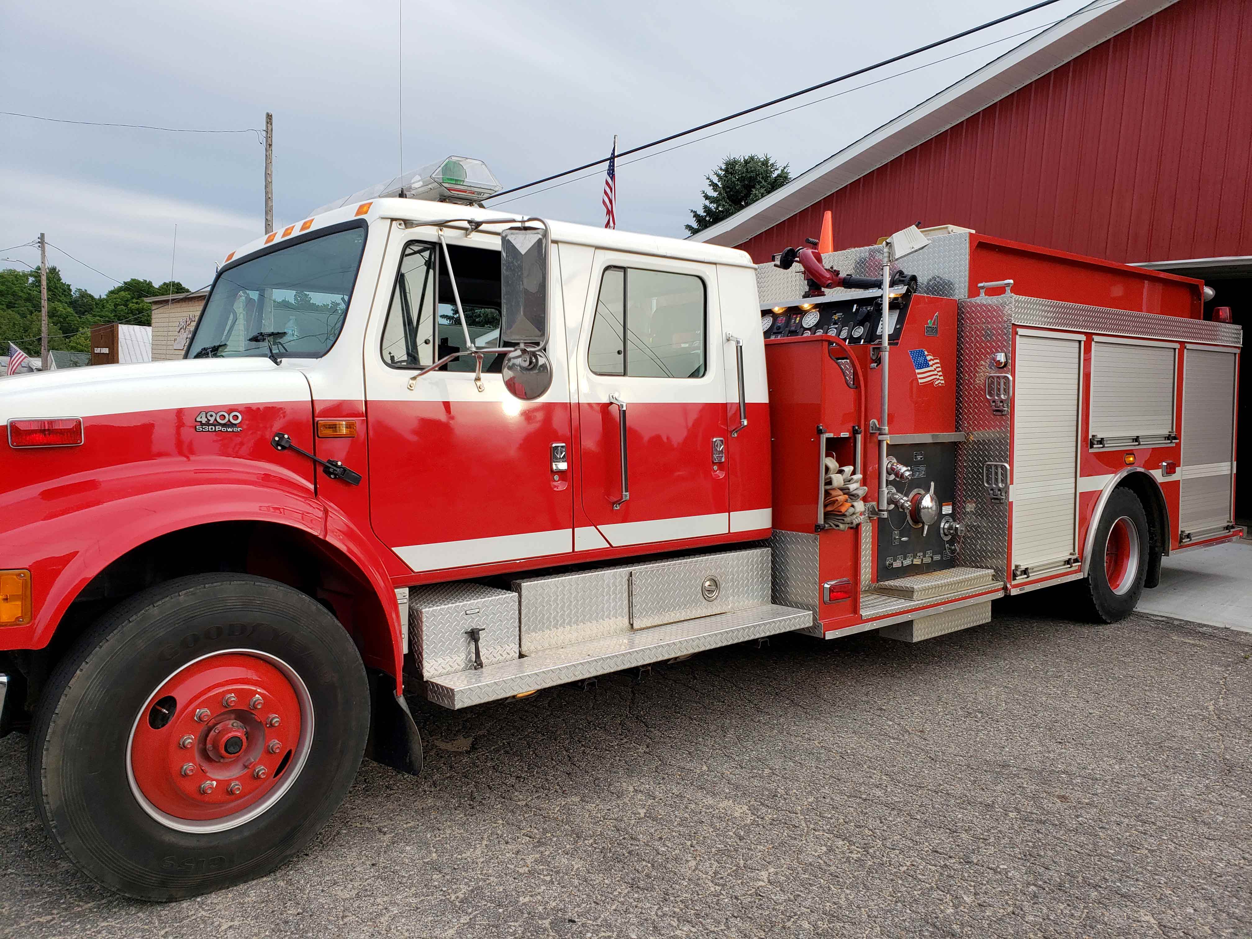 2001 Smeal International Commercial Pumper | Used Truck Details