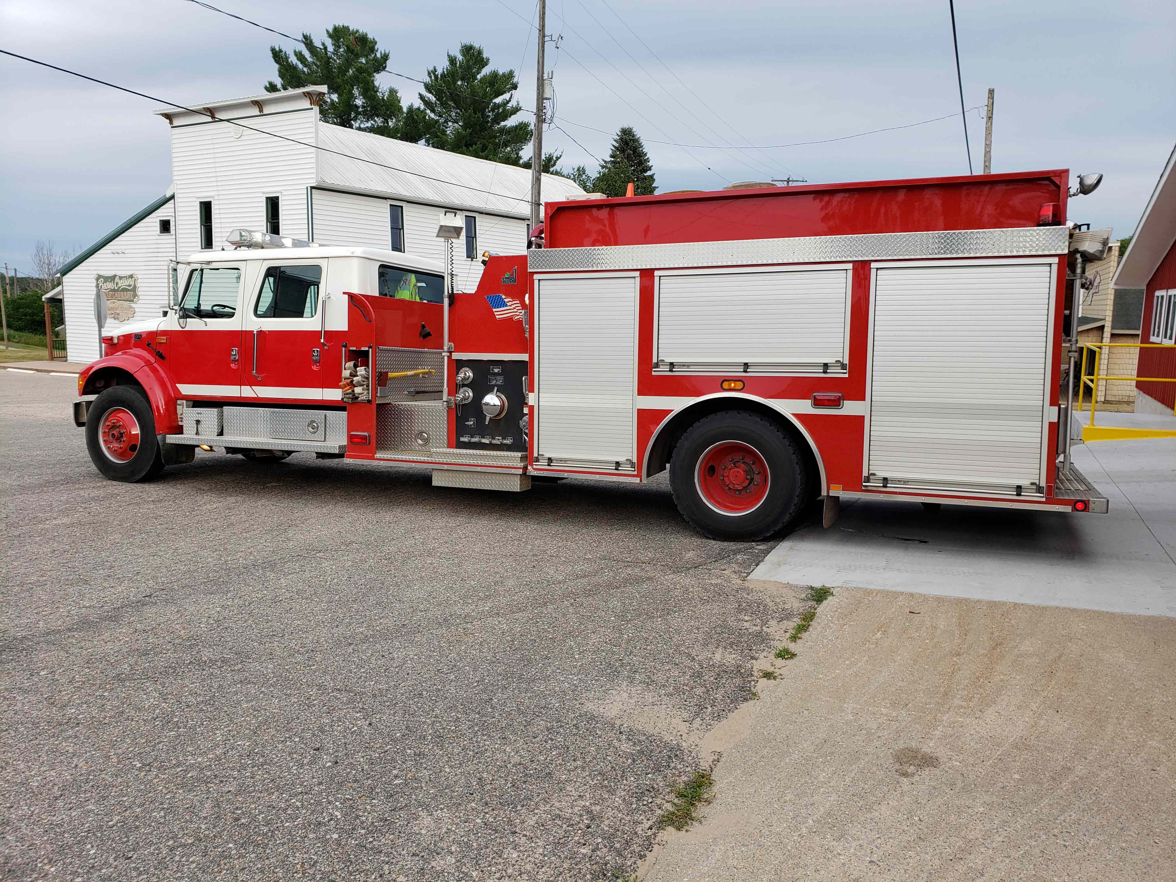 2001 Smeal International Commercial Pumper | Used Truck Details