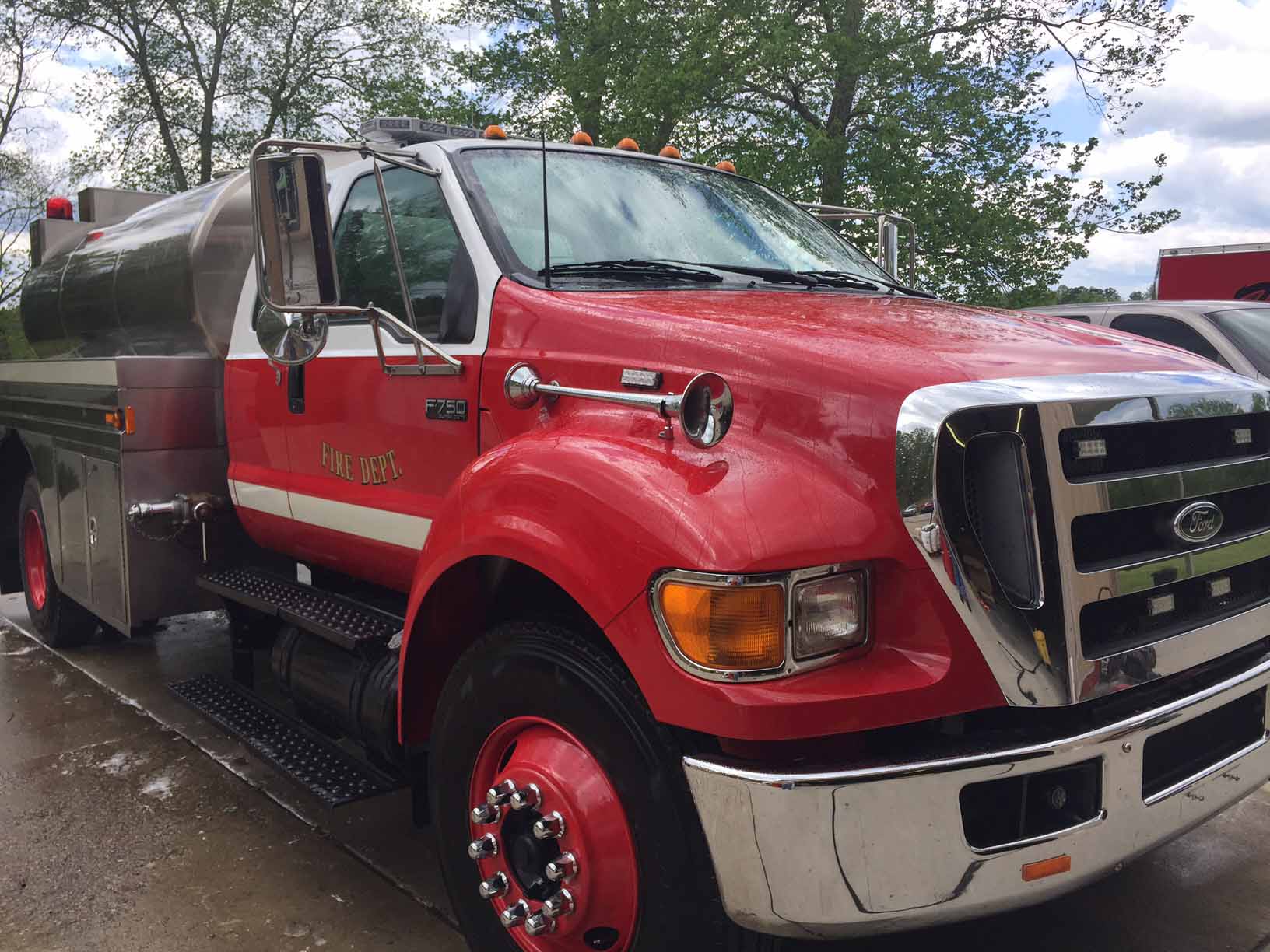 2005 Ford F 750 Tanker