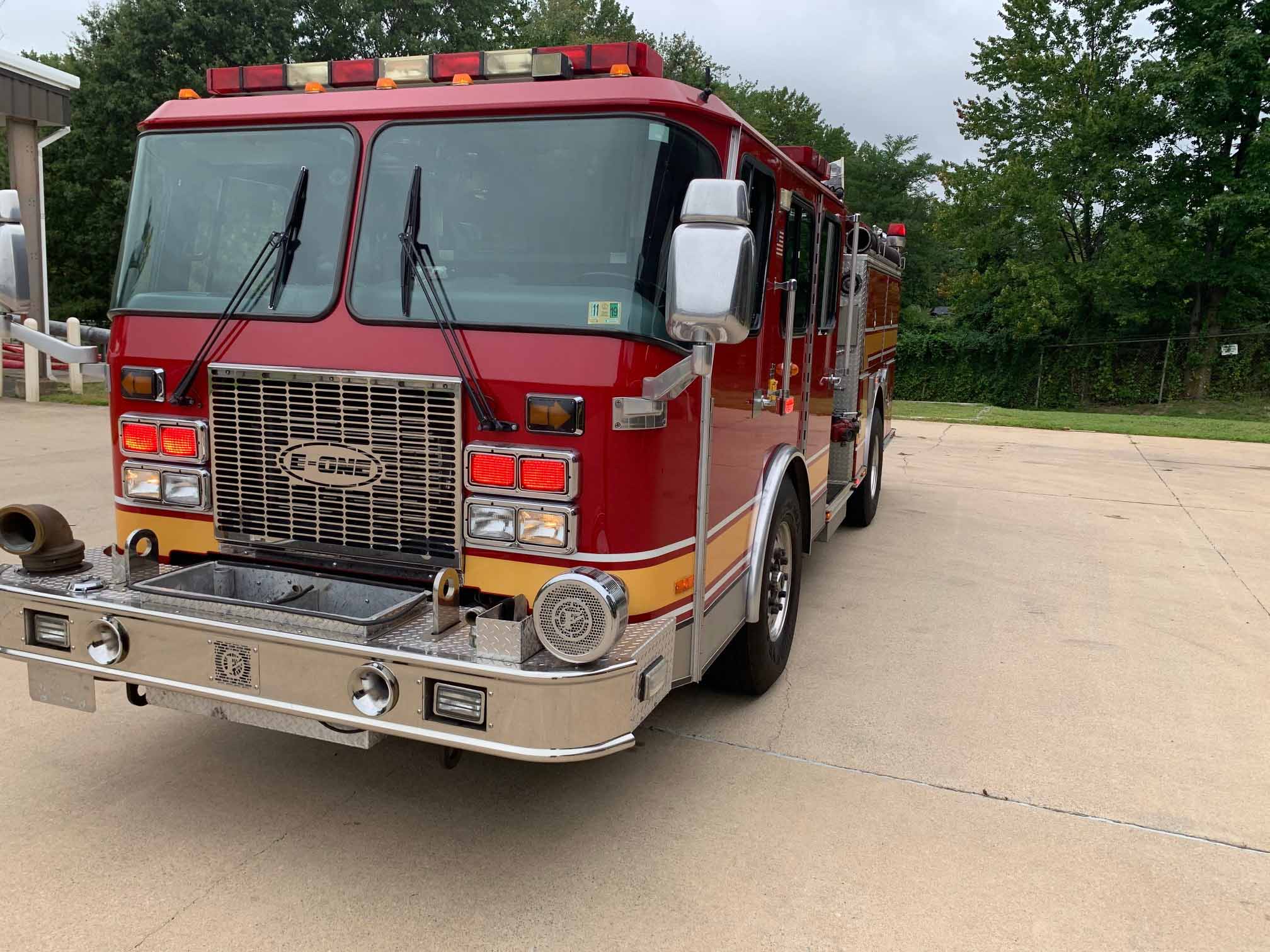 2001 E-One Cyclone II Pumper | Used Truck Details