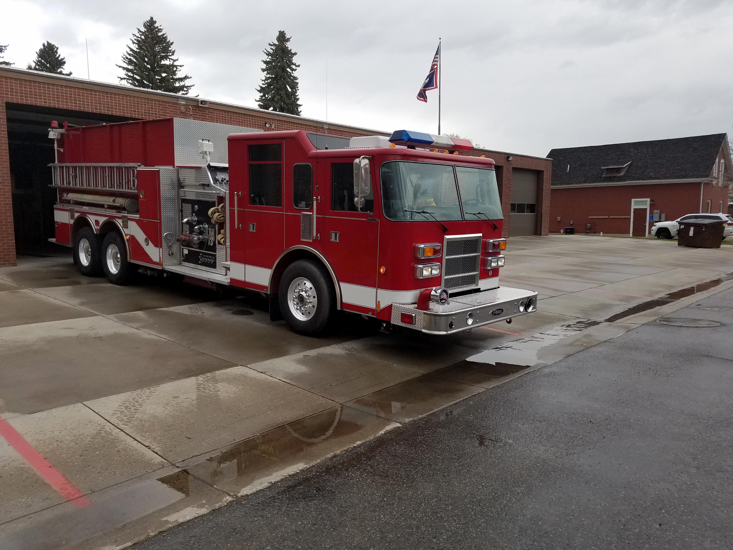 2000 Pierce Dash Pumper Tanker | Used Truck Details