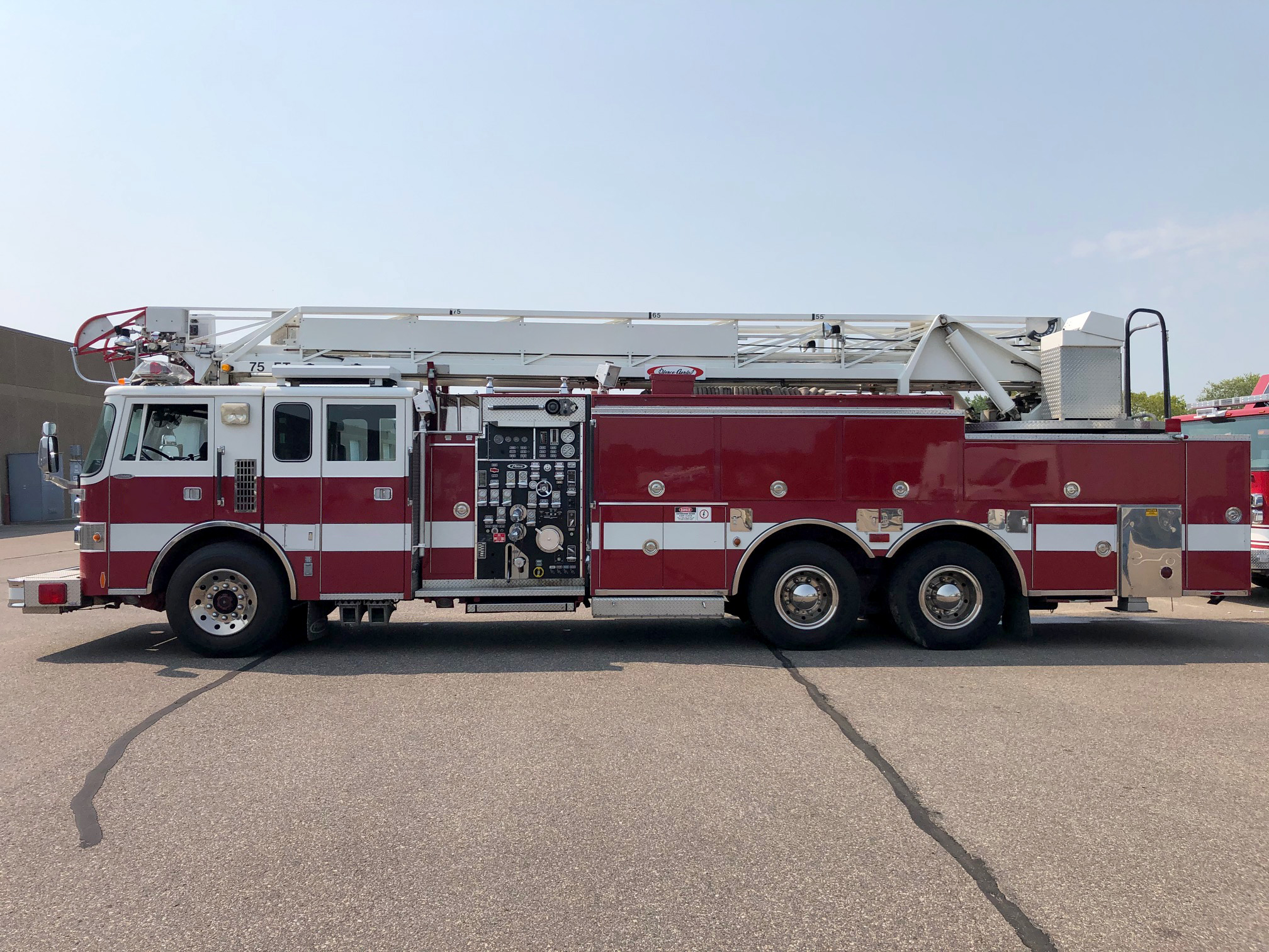 1992 Pierce Lance 75' Aerial | Used Truck Details